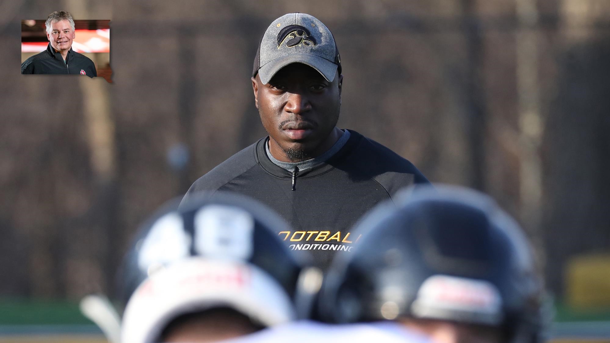 Former Hawkeye, NFL linebacker Hodge added to football staff ...