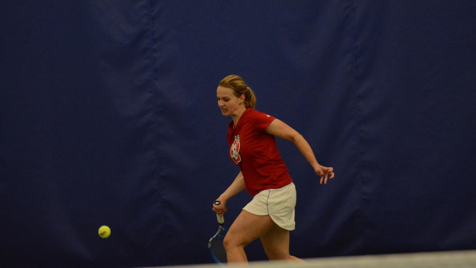 Laura Janícková - Women's Tennis - University of South Dakota Athletics