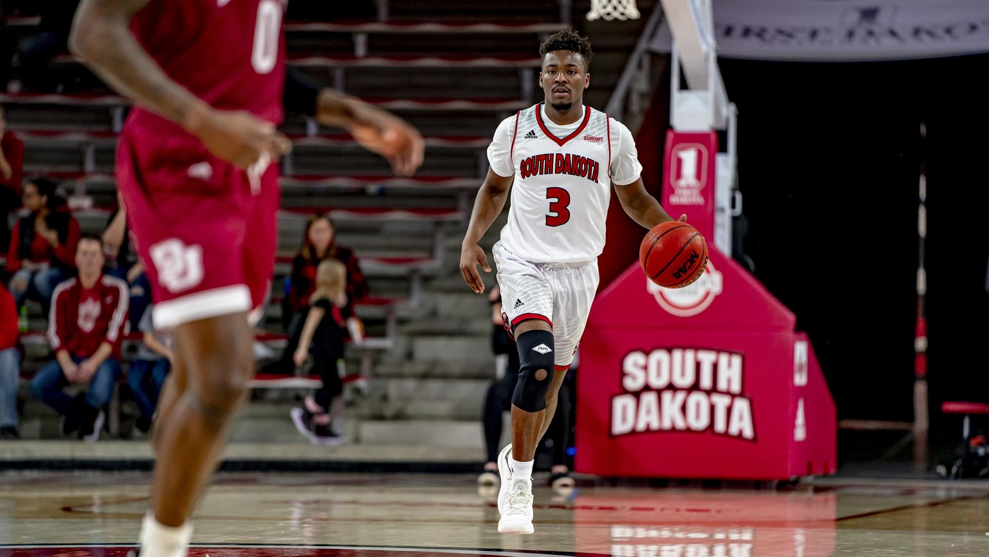 Triston Simpson - Men's Basketball - University of South Dakota Athletics