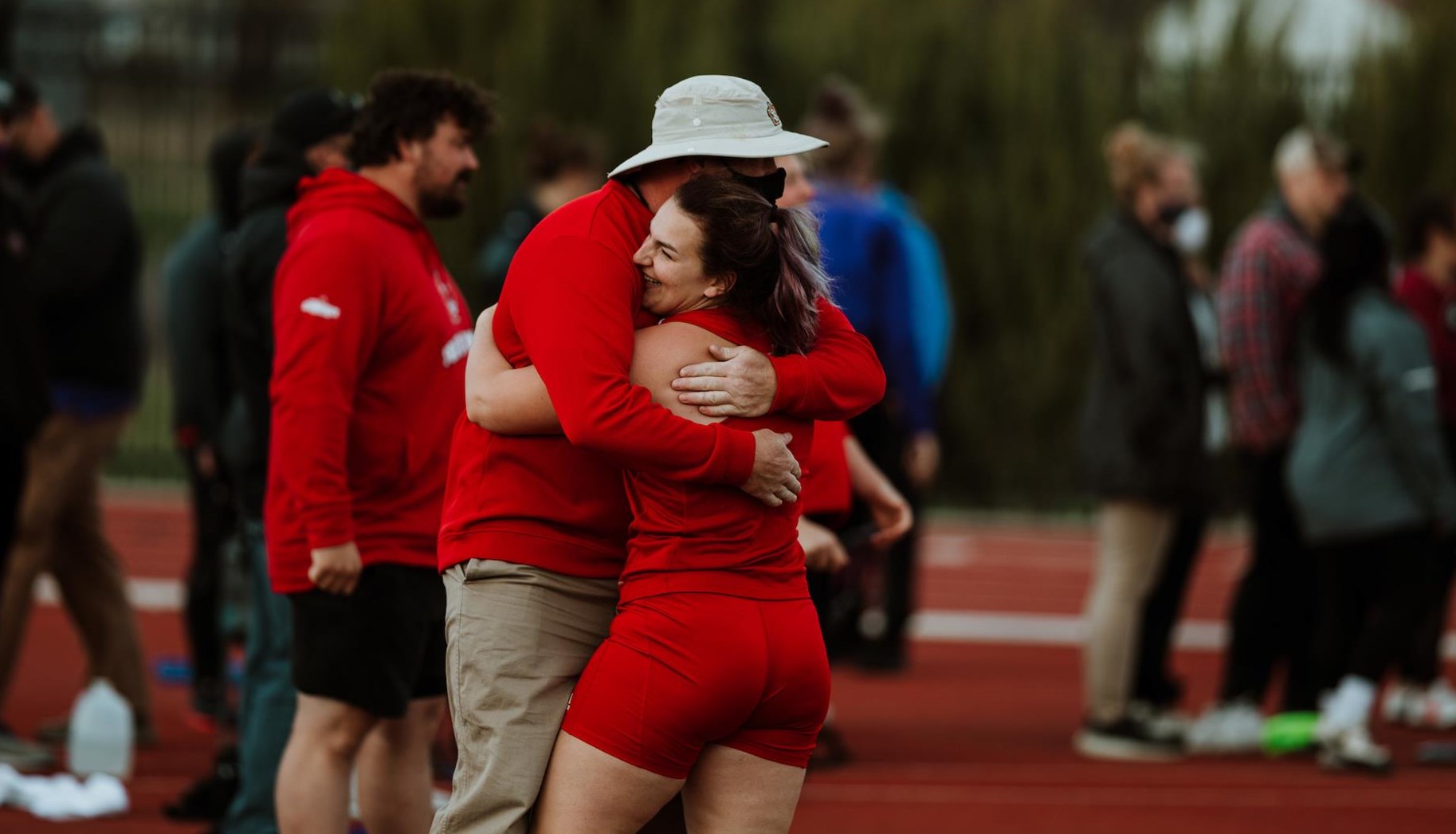 Leah Dusterhoft - Track and Field - University of South Dakota Athletics