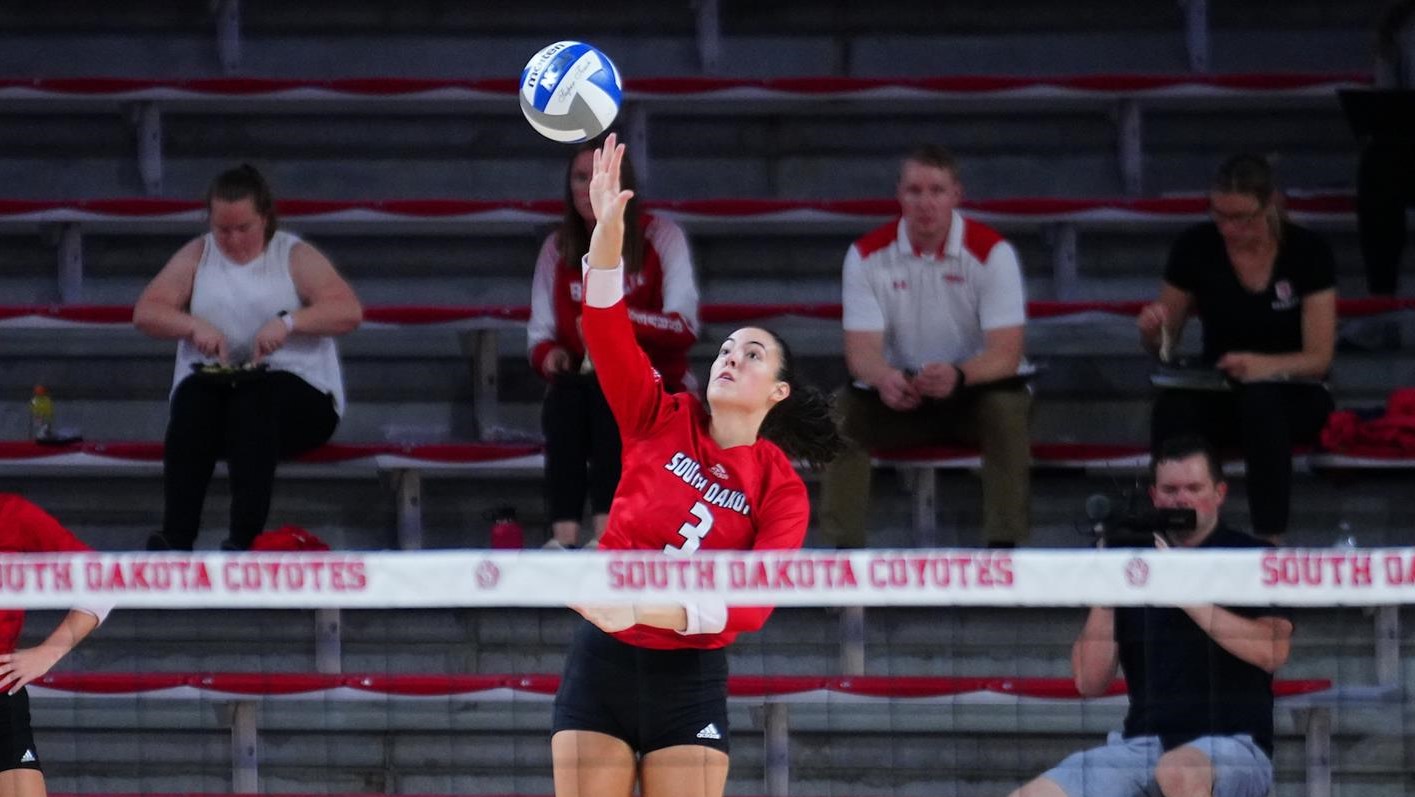 Sami Slaughter - Women's Volleyball - University of South Dakota Athletics