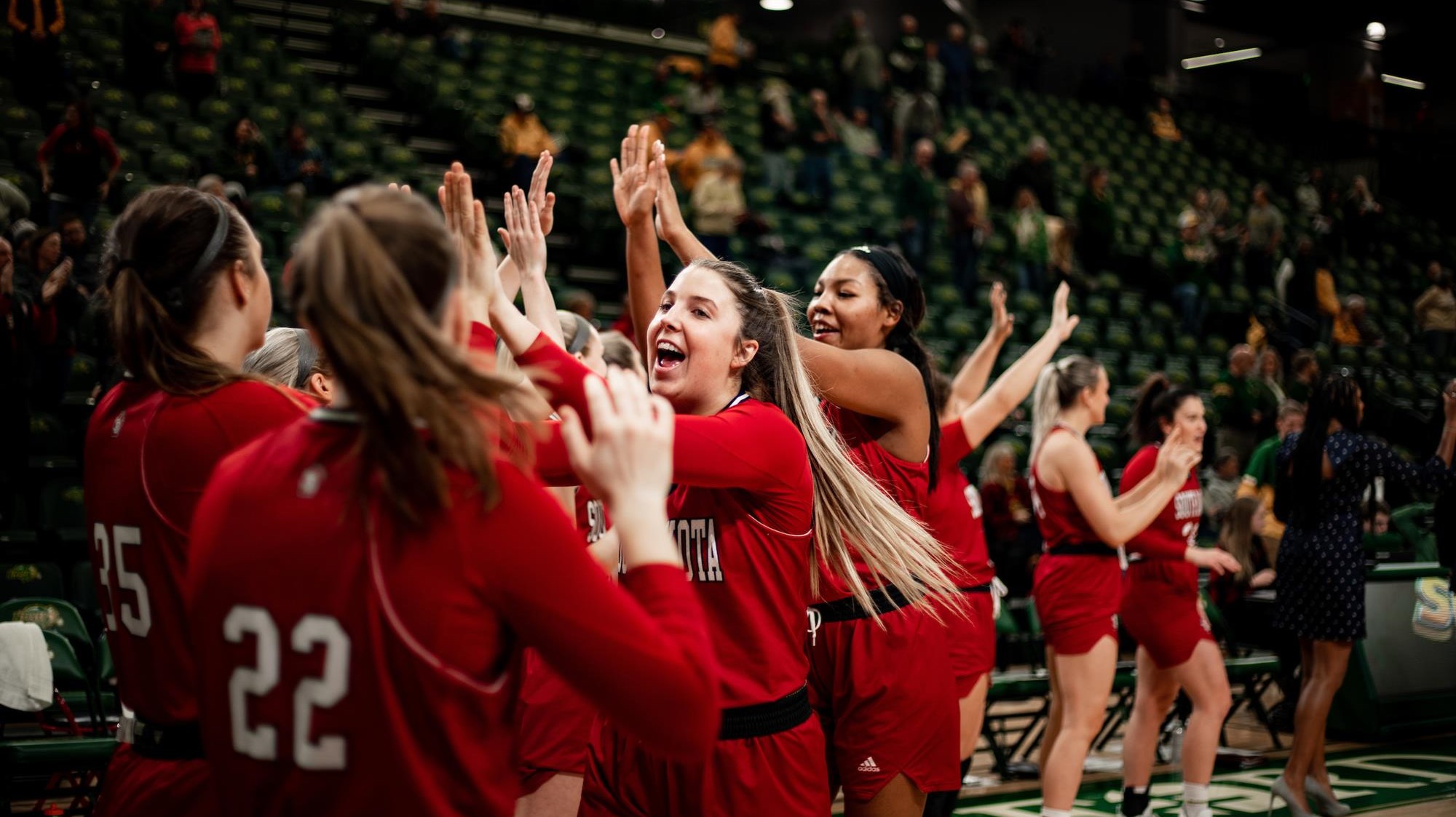 Morgan Hansen - Women's Basketball - University of South Dakota Athletics