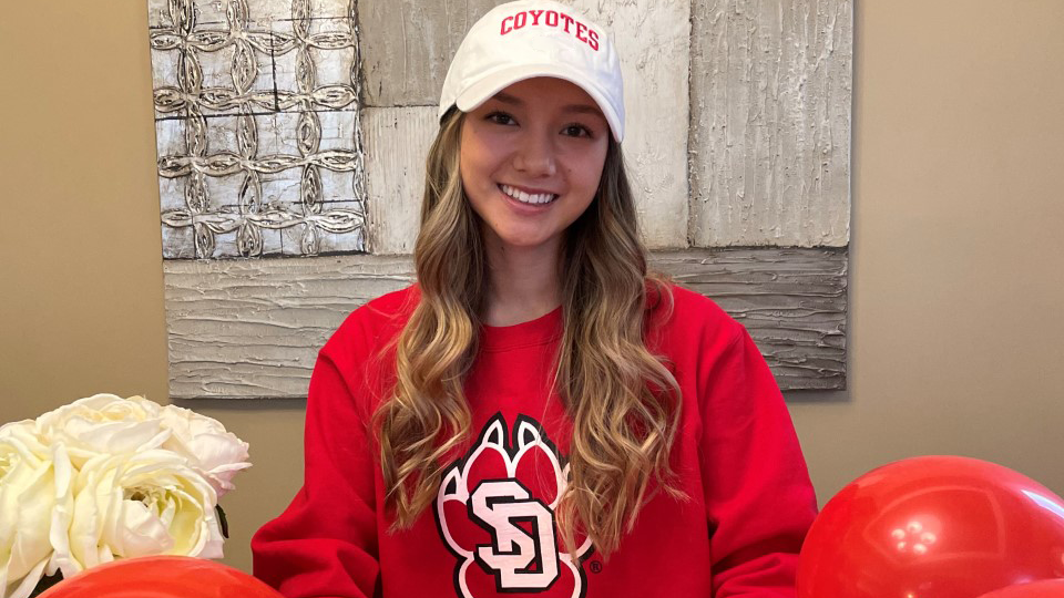 Women's Golf Adds Wingnean - University of South Dakota Athletics