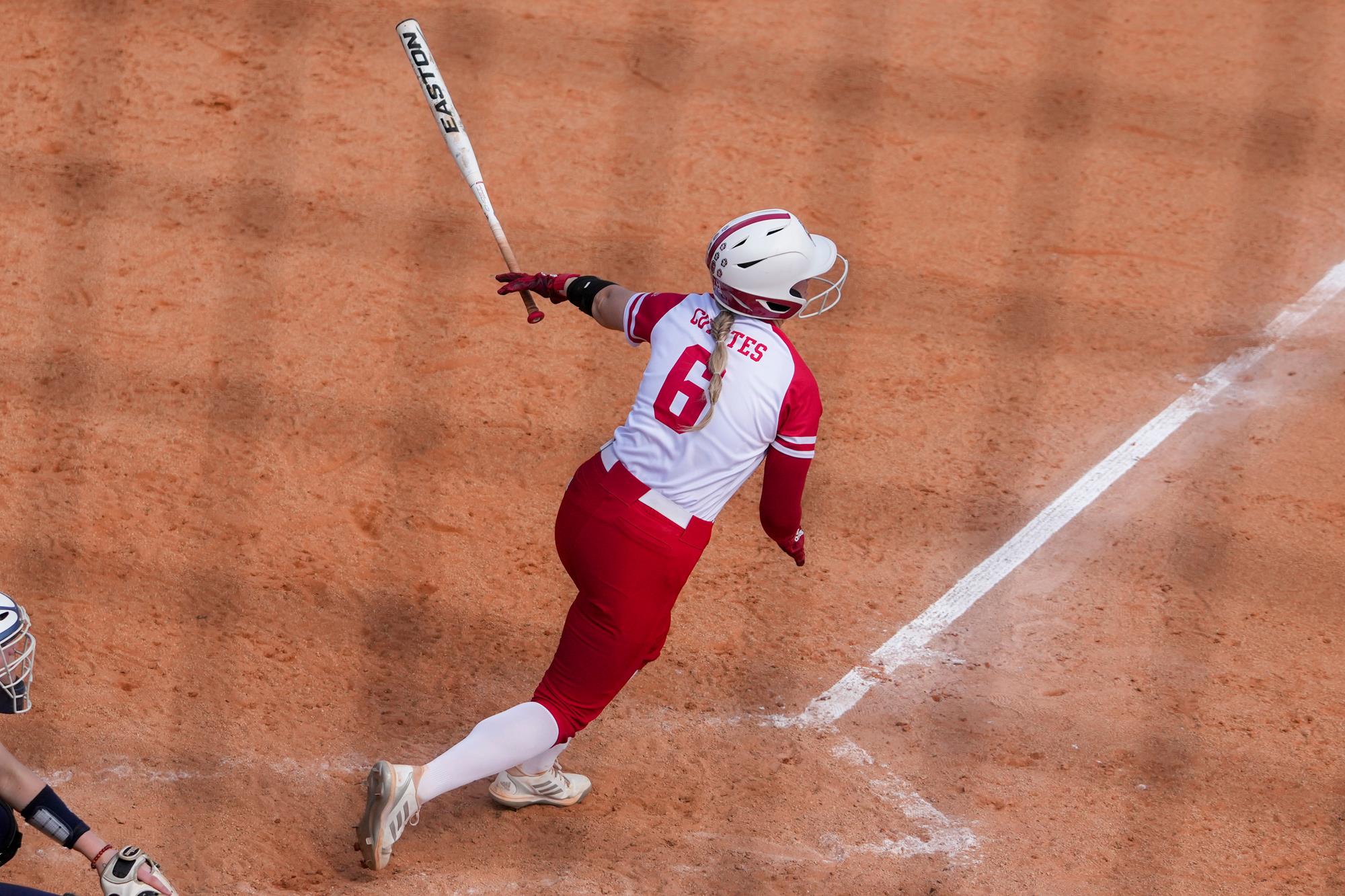 Jadyn DeWitte - Softball - University of South Dakota Athletics