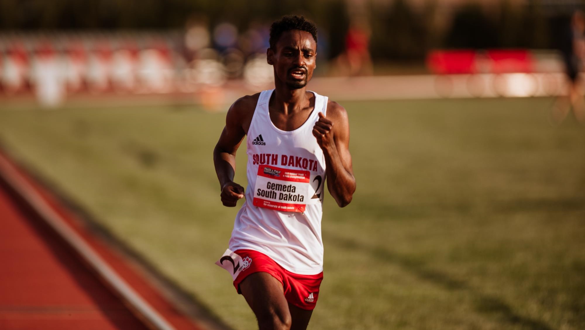 Gemeda wins 5,000 at Bobcat Invitational to highlight Coyotes in Texas ...