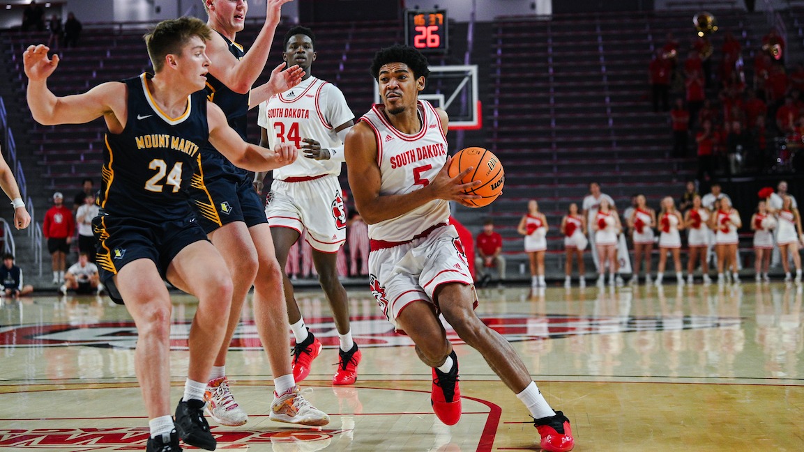 Bostyn Holt - Men's Basketball - University of South Dakota Athletics