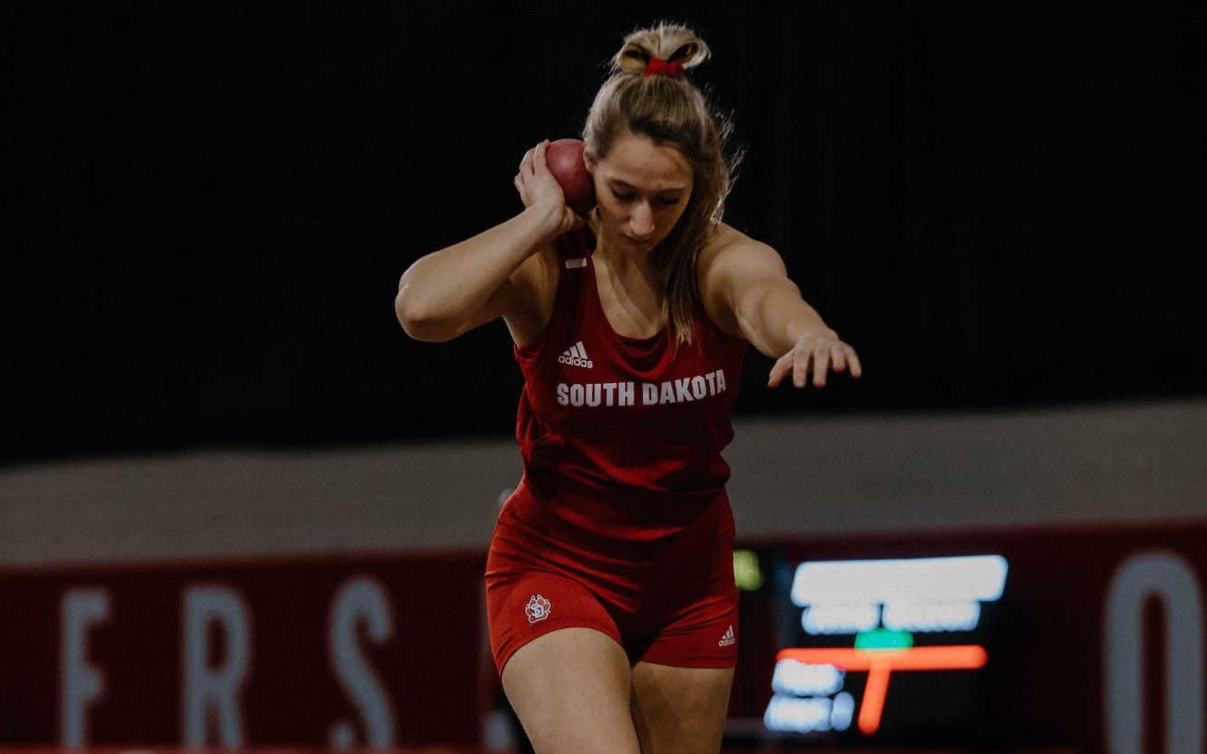 Meredith Clark - Track and Field - University of South Dakota Athletics