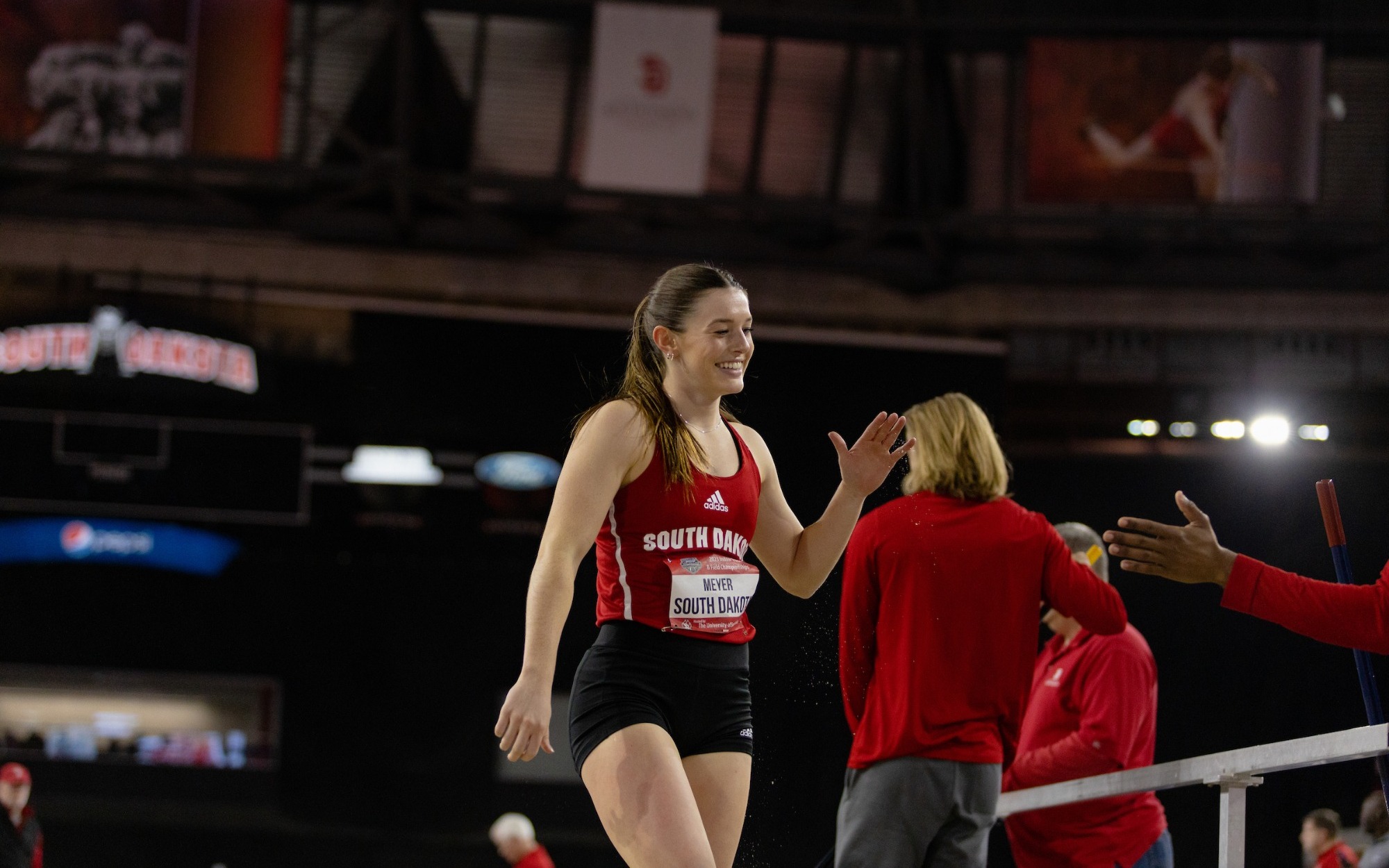 Lauren Meyer - Track and Field - University of South Dakota Athletics