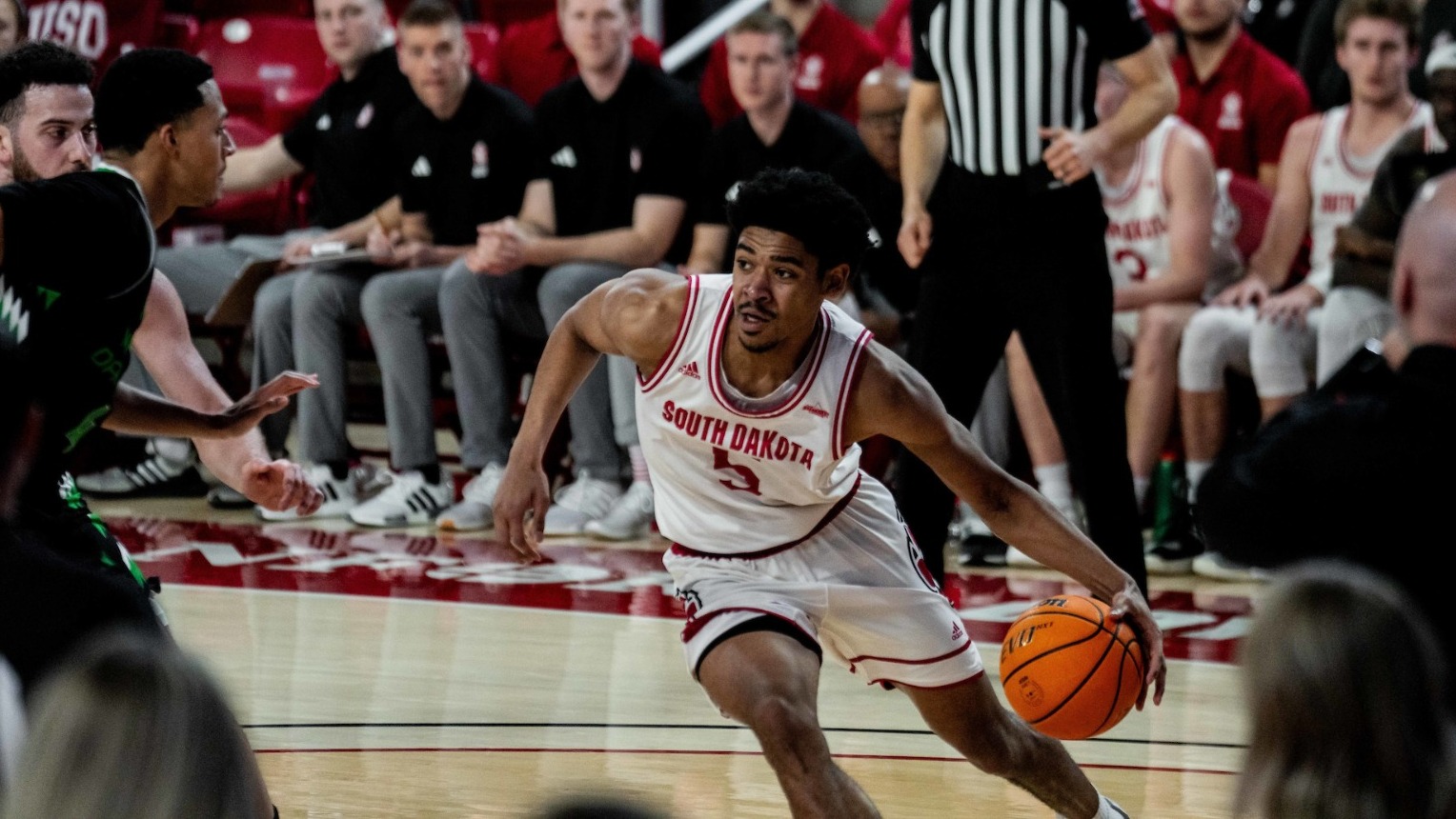 Coyotes fall to North Dakota in final game of the regular season ...