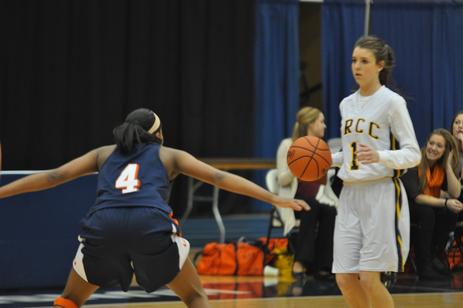 Stephanie Stevens - 2013-2014 - Women's Basketball - GRCC Athletics