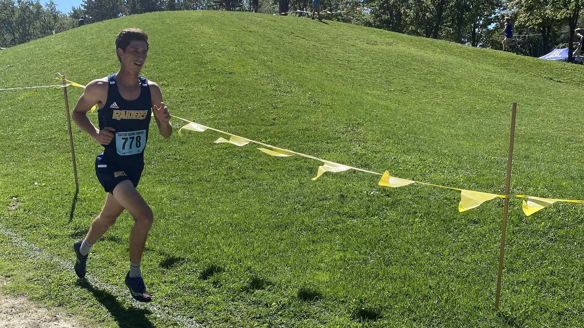 Devin Simon - 2020 - Cross Country - GRCC Athletics