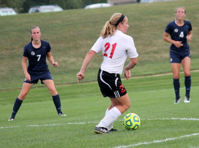 Maddie Gray - Women's Soccer - Grinnell College Athletics
