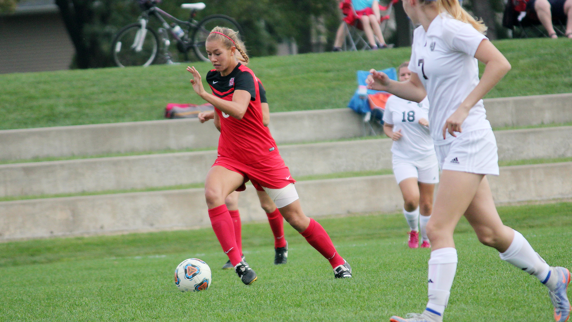 Sasha Baumann - Women's Soccer - Grinnell College Athletics