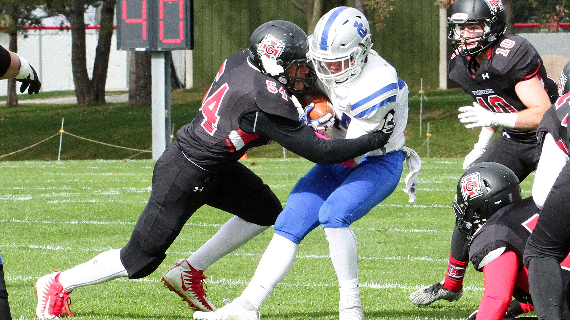 Slager repeats as All-MWC Football Team selection - Grinnell College ...