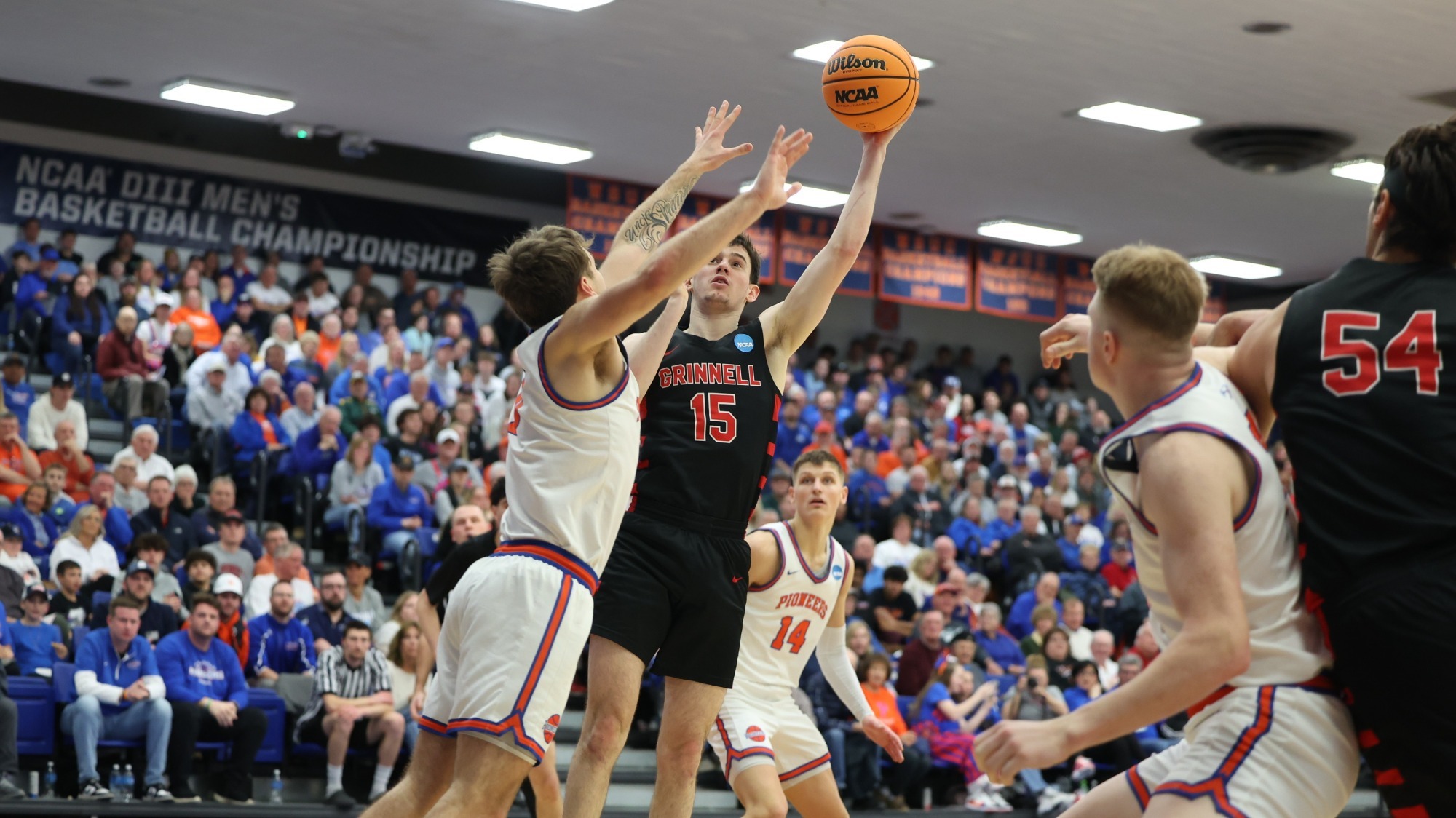 Grinnell men's basketball team plays at UW-Platteville in NCAA D-III ...