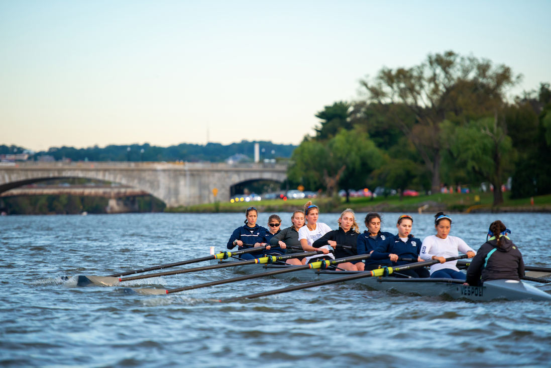 Women’s Lightweight Varsity 8 Boat Competes in San Diego Cal Cup ...