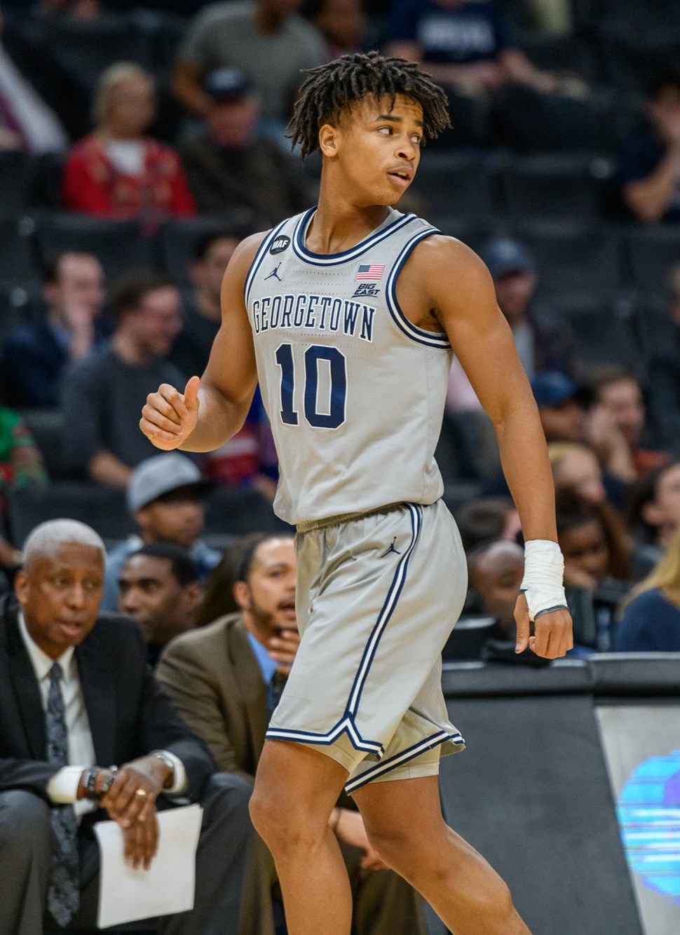 Chuma Azinge - Men's Basketball - Georgetown University Athletics