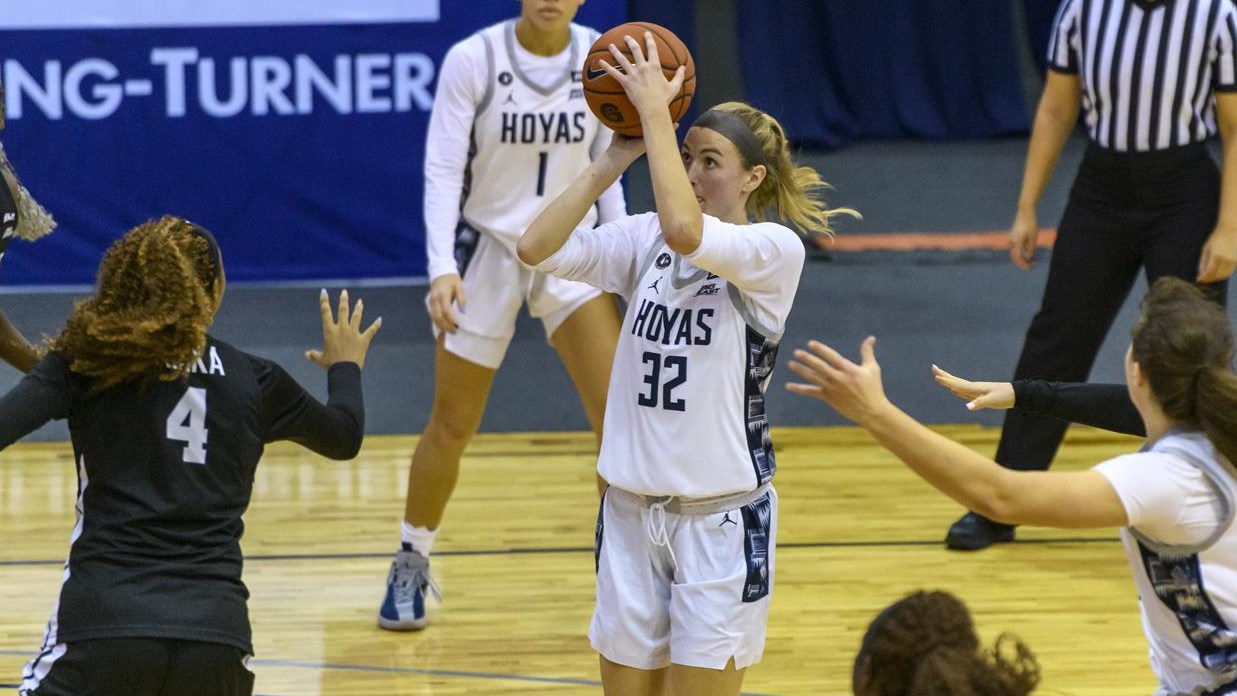 Taylor Baur - Women's Basketball - Georgetown University Athletics