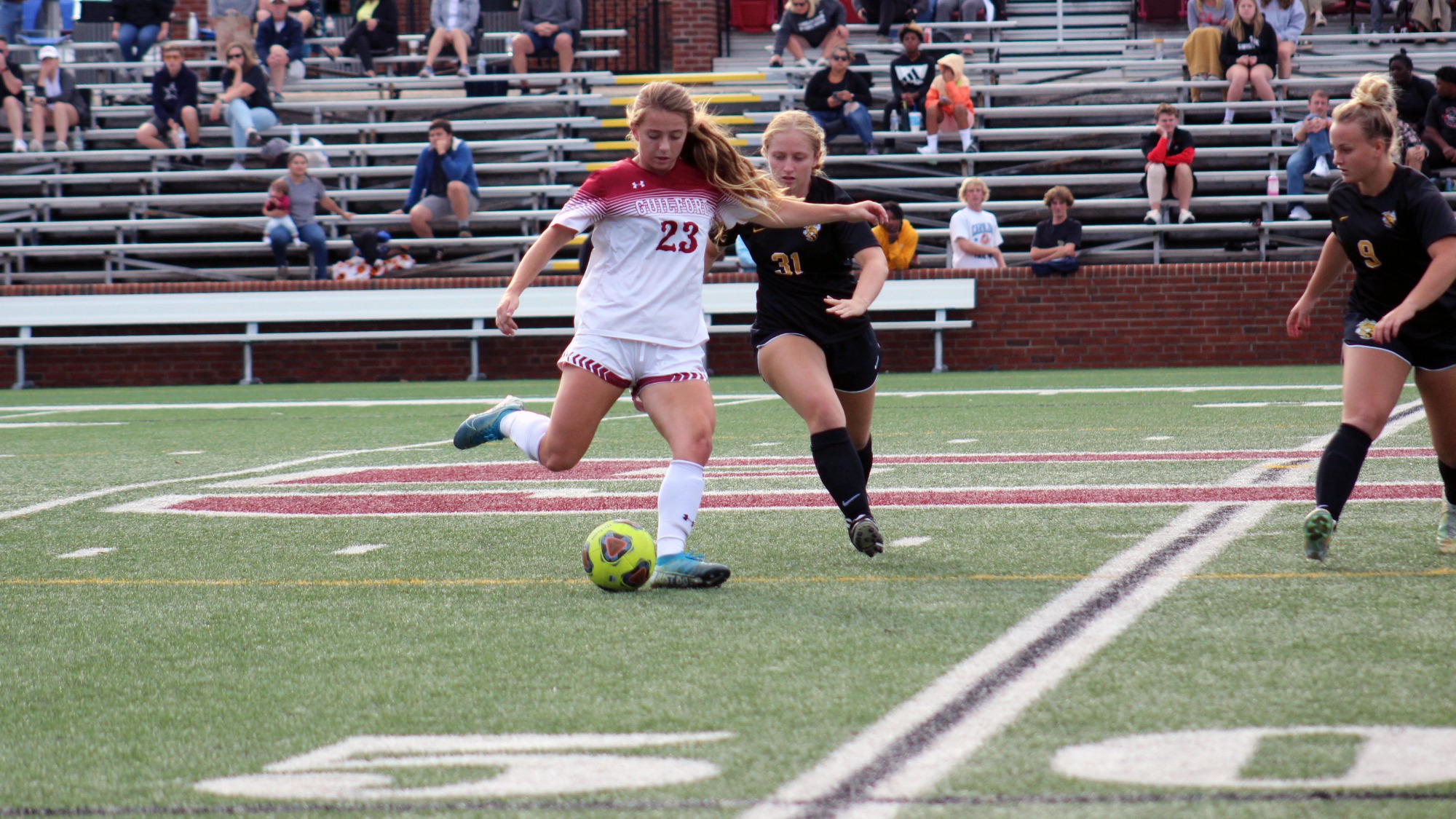 Women's Soccer Duels Yellow Jackets - Guilford College