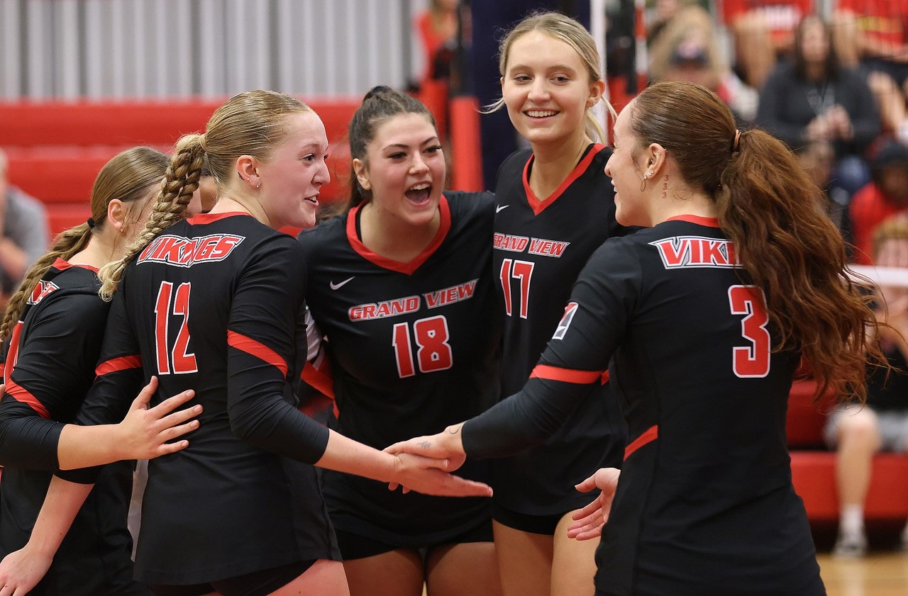 Kylie Hoben - 2023 - Women's Volleyball - Grand View University