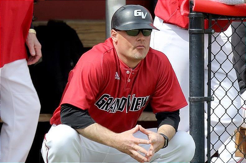 Brinker Earns IAHSBCA College Coach of the Year - Grand View University