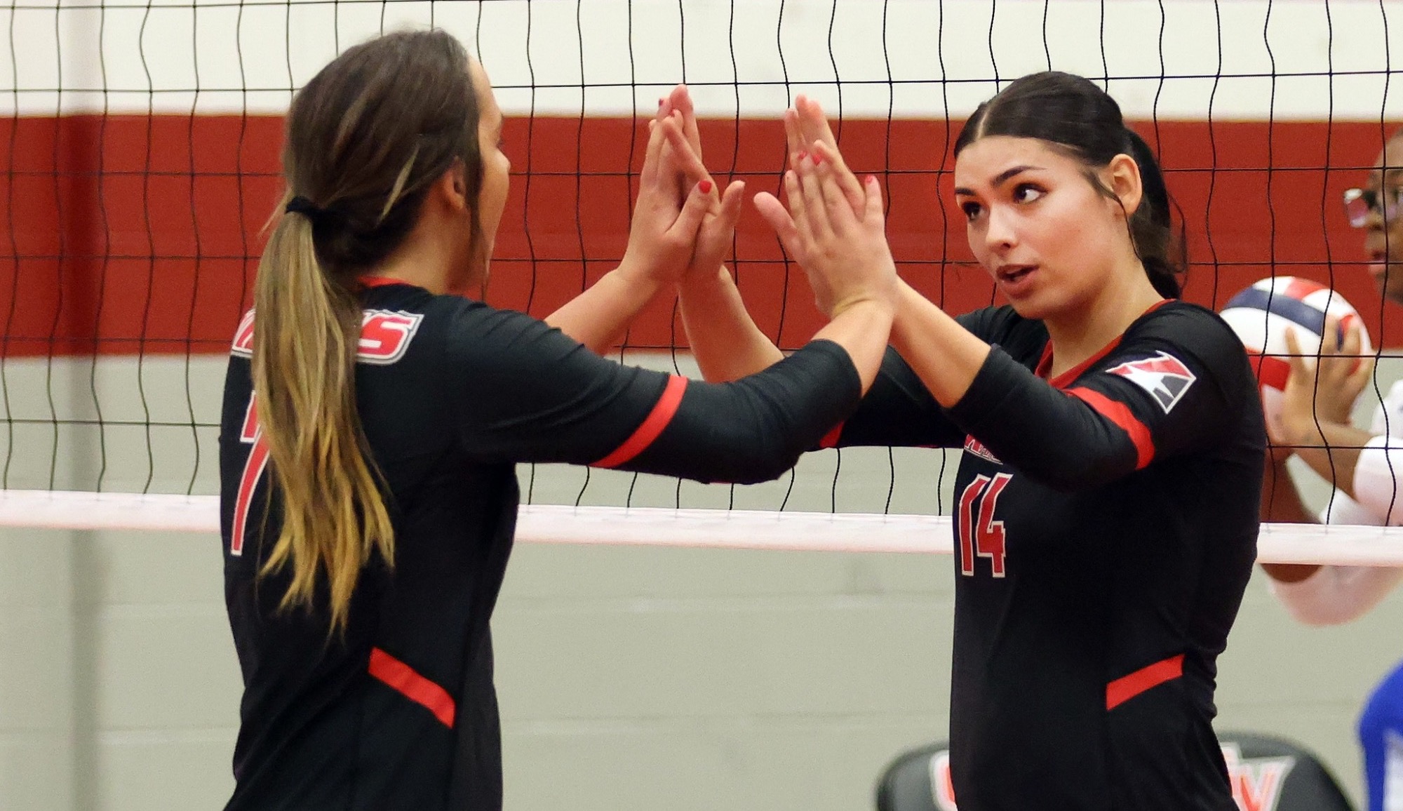 Grand View Names Kandace Cook as New Head Coach of Women’s Volleyball ...