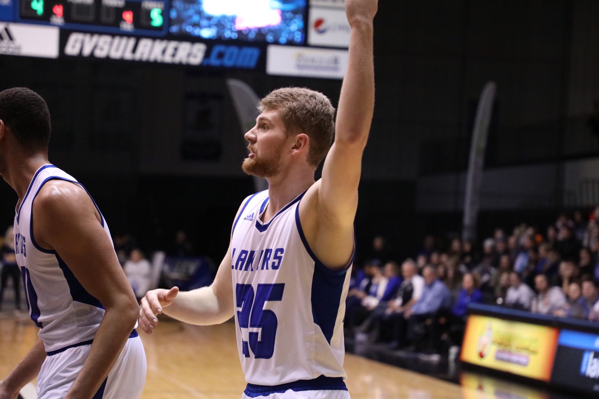 Ben Lubitz - 2019-20 - Men's Basketball - Grand Valley State University ...