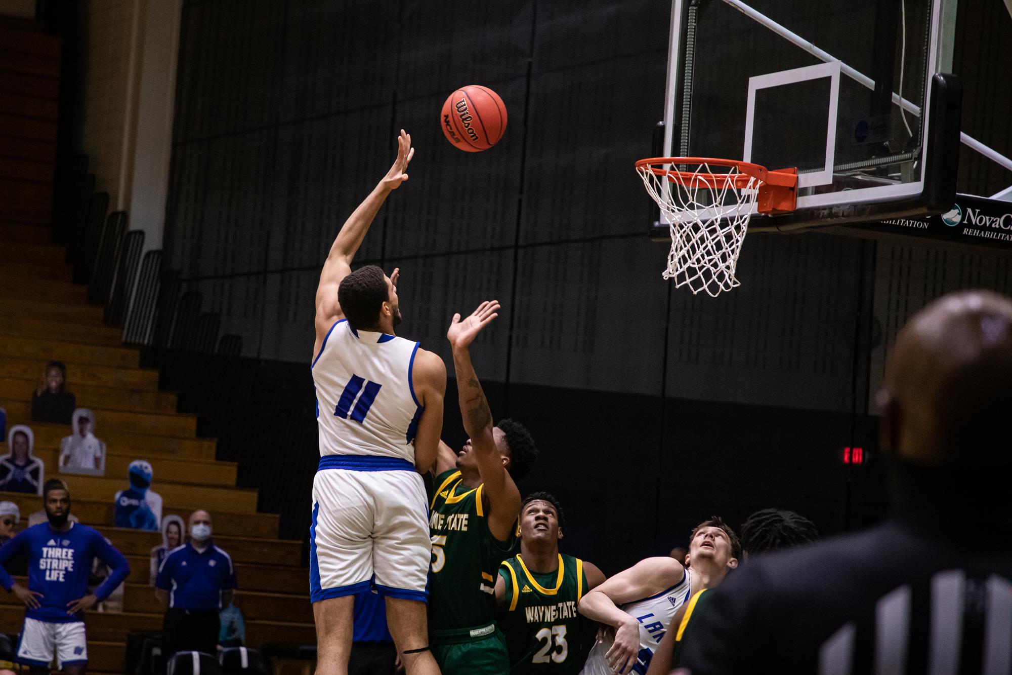 Christian Negron - 2021-22 - Men's Basketball - Grand Valley State ...