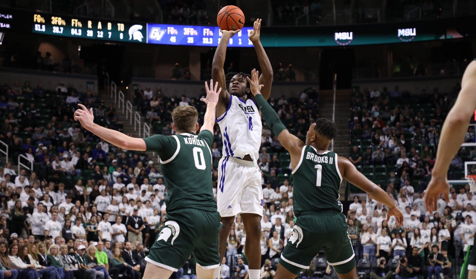 Chinedu Kingsley Okanu - 2022-23 - Men's Basketball - Grand Valley ...
