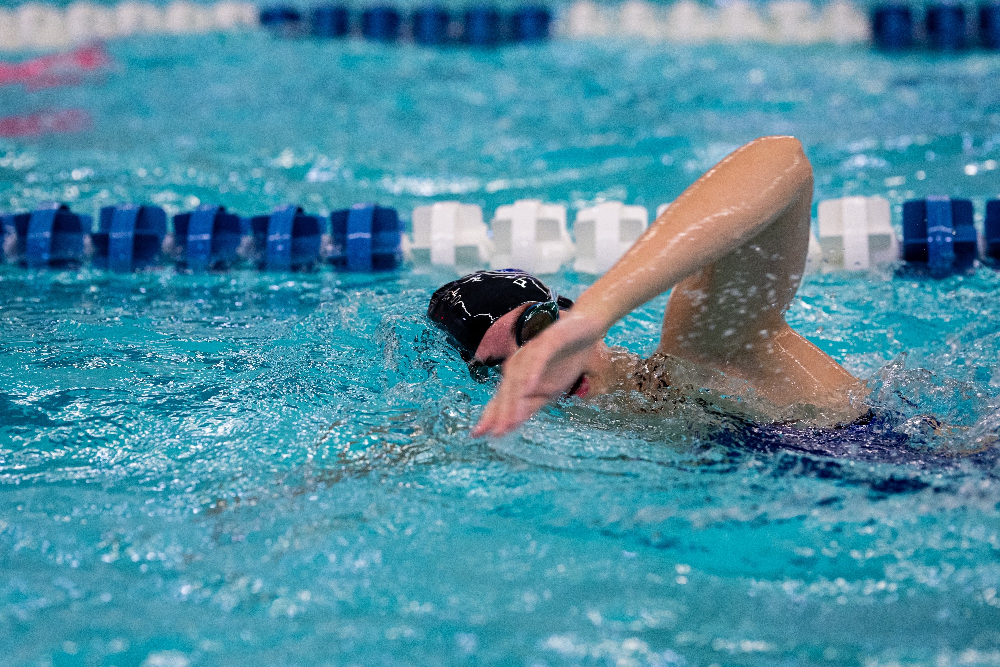 The Lakers Travel To Oakland University For A Head To Head Meet After A ...