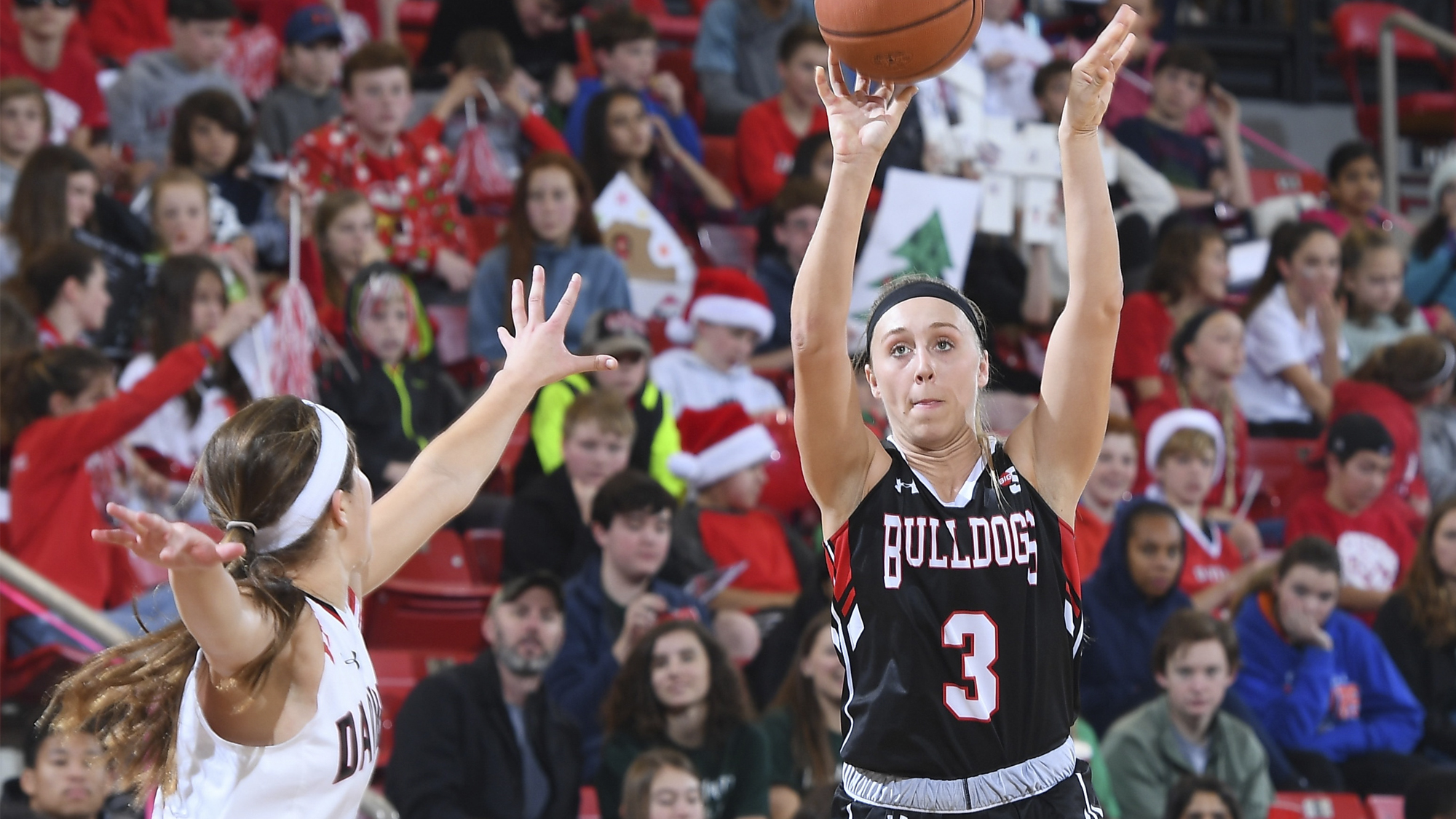 Tierra Huntsman - Women's Basketball - Gardner-Webb University Athletics