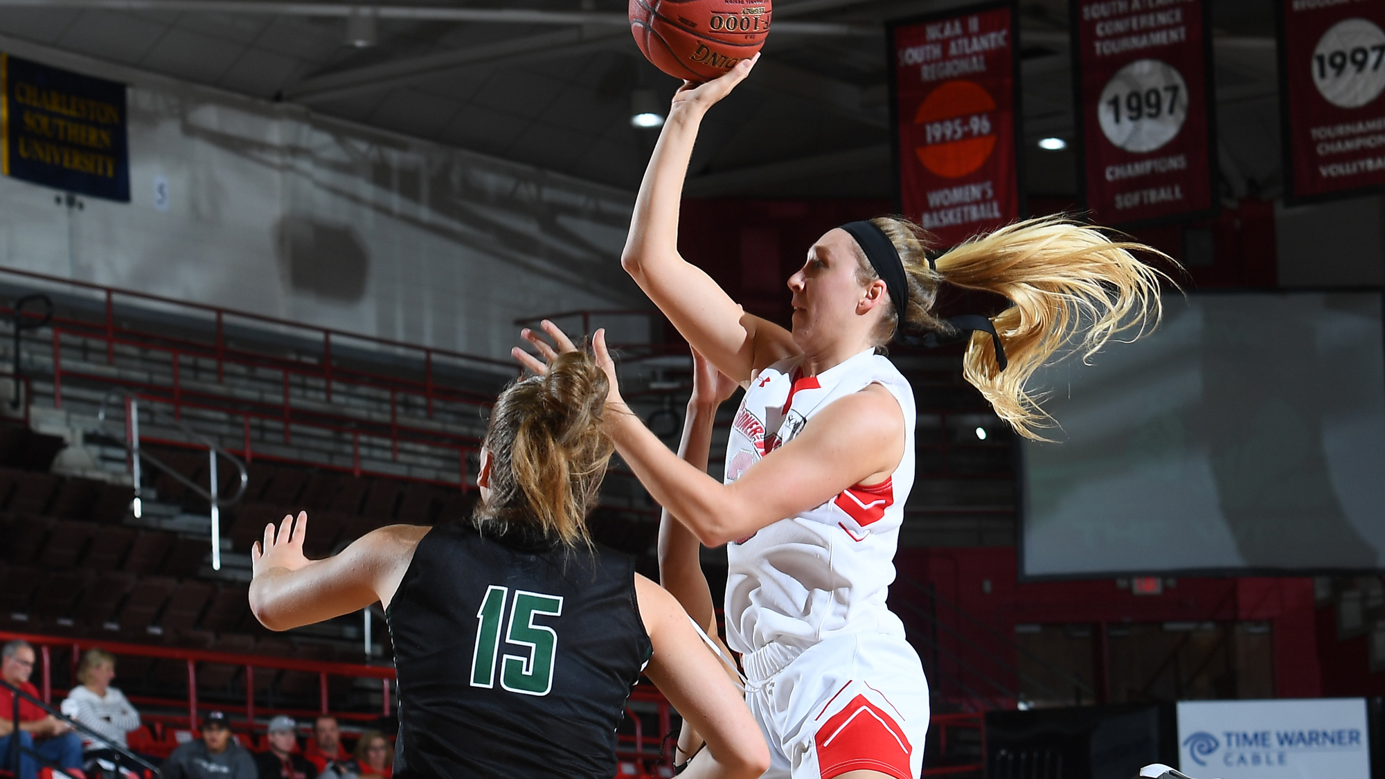 Tierra Huntsman - Women's Basketball - Gardner-Webb University Athletics