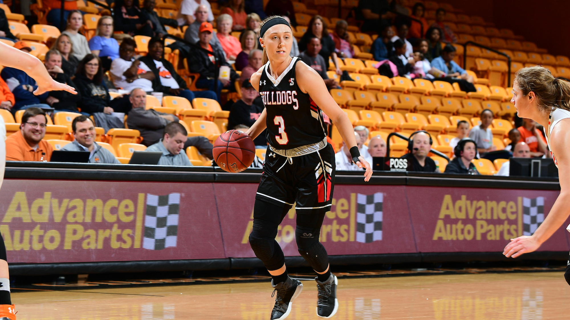 Tierra Huntsman - Women's Basketball - Gardner-Webb University Athletics