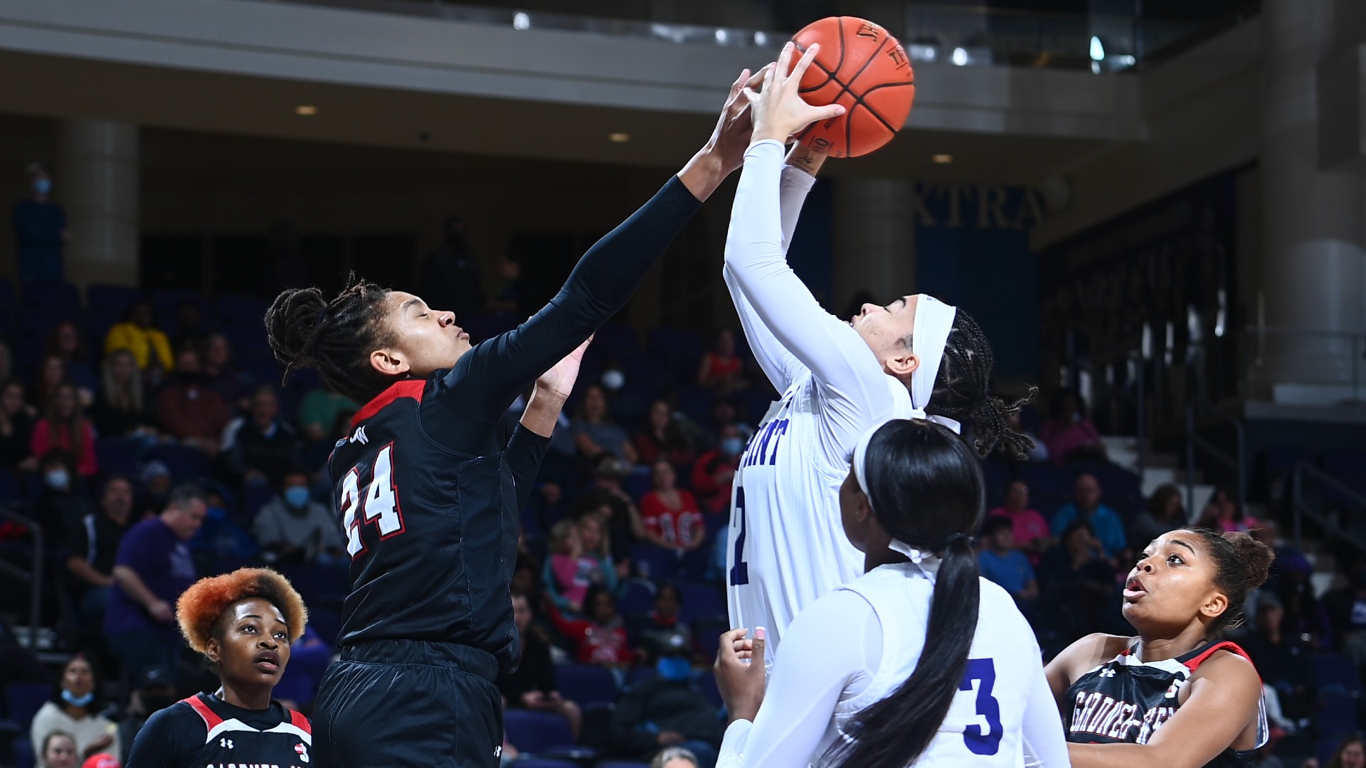 Lyrissa Deans - Women's Basketball - Gardner-Webb University Athletics