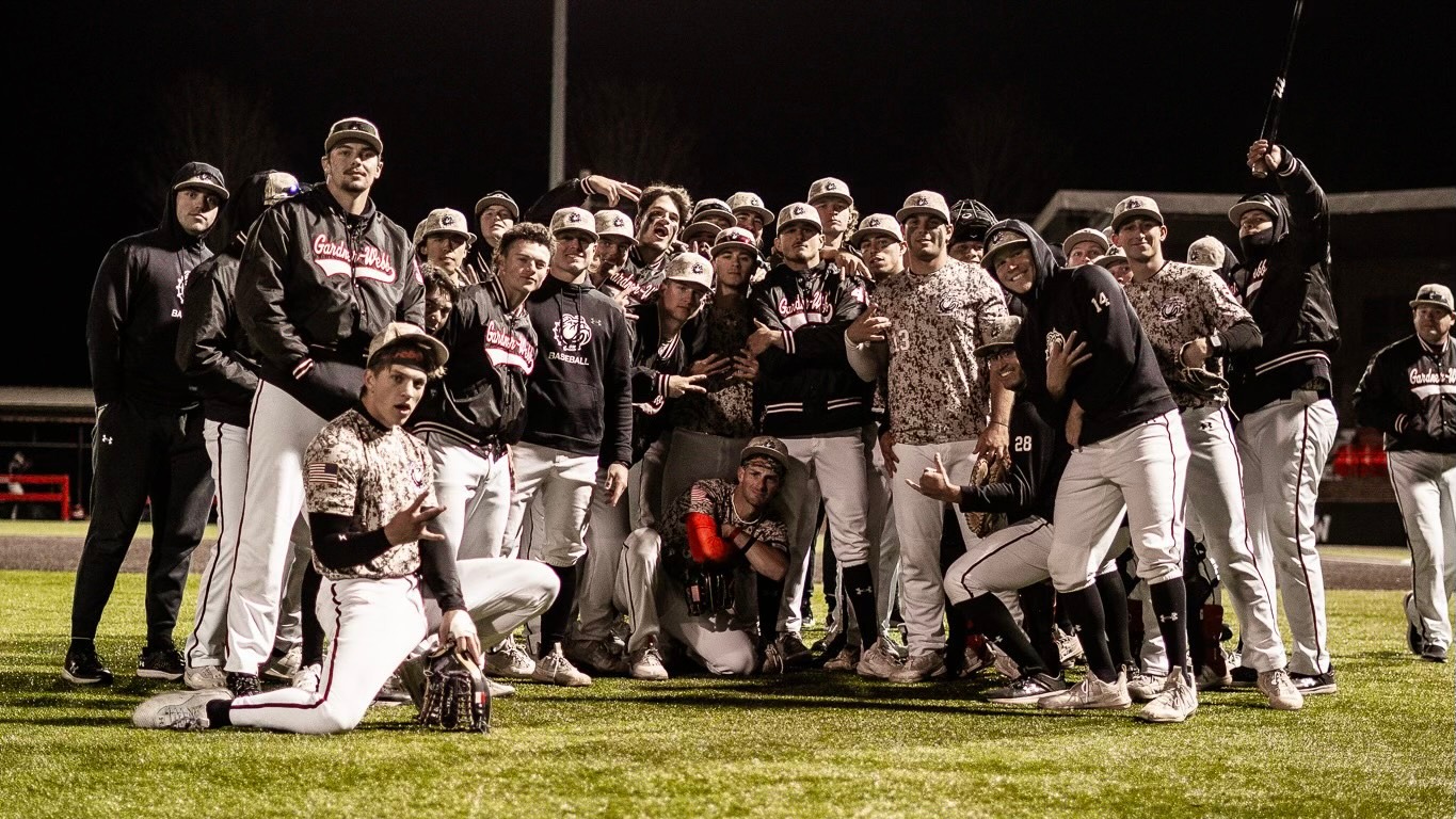 Gardner-Webb Breaks Through in Late Innings to Defeat VMI 4-3 - Gardner ...