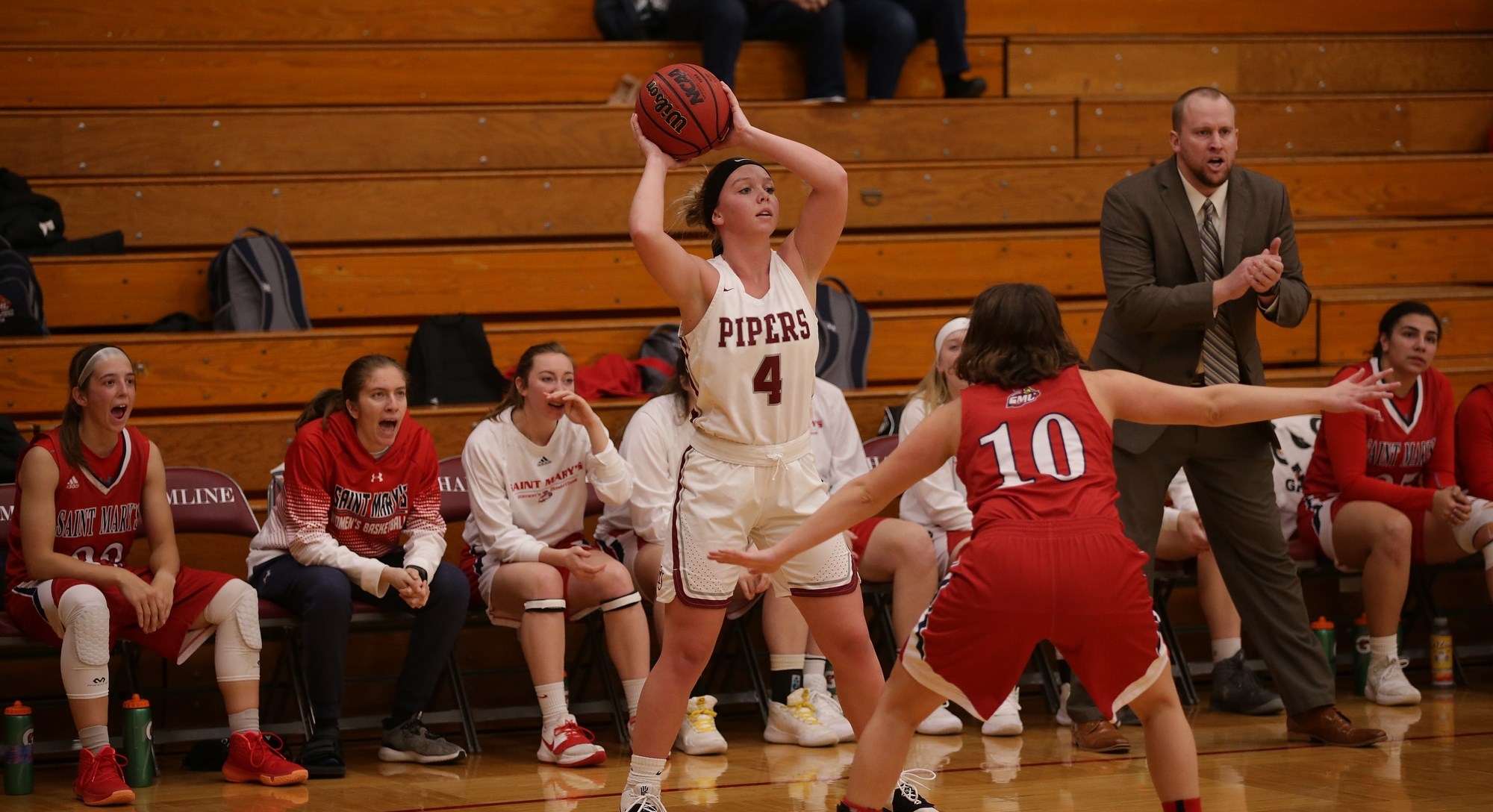 Gabby Robinson - 2021-22 - Women's Basketball - Hamline University ...