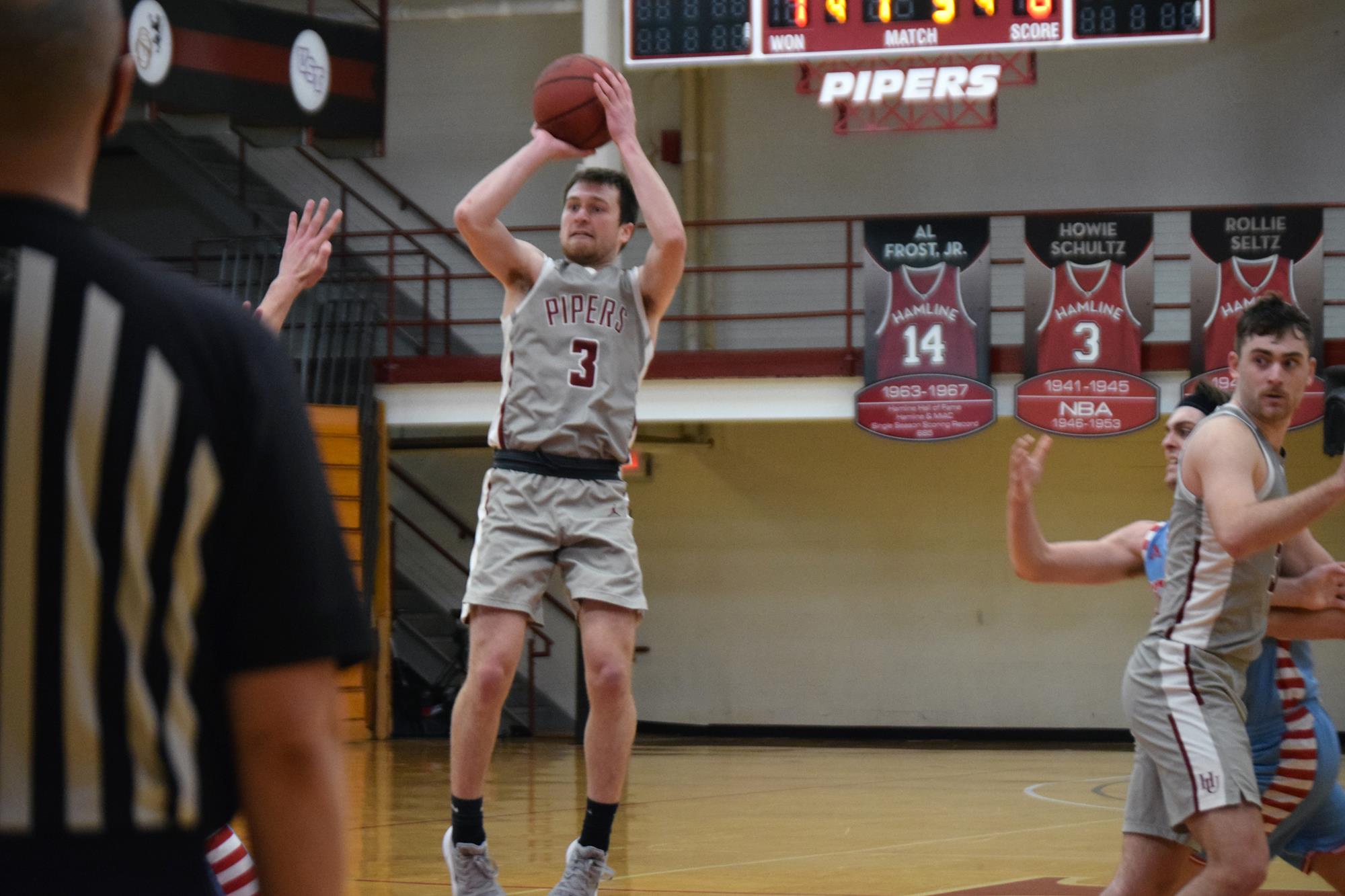 Luke Siwek - 2021-22 - Men's Basketball - Hamline University Athletics
