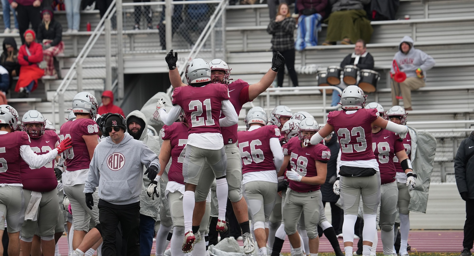 The Bucket Comes Home! Pipers Take Down Scots - Hamline University ...