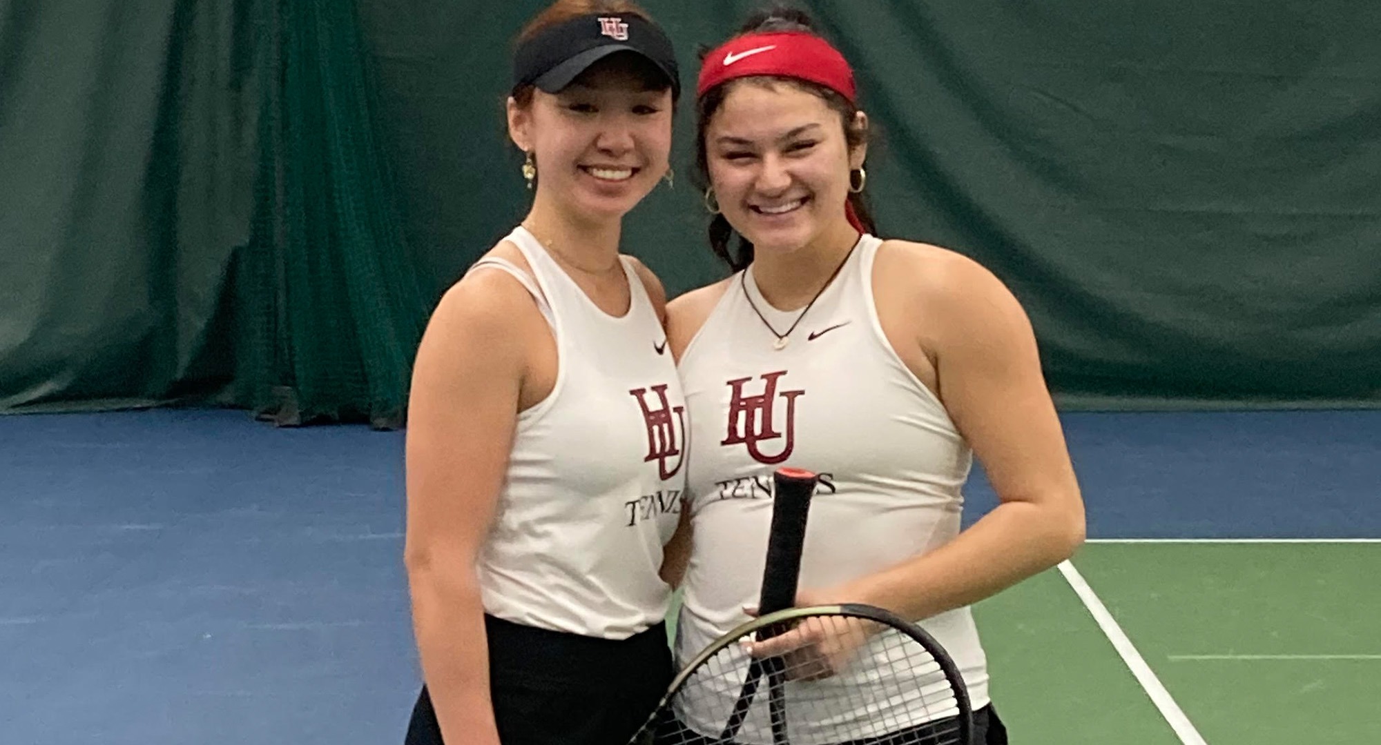 Pipers Drop 5-4 Heartbreaker to Green Knights - Hamline University ...