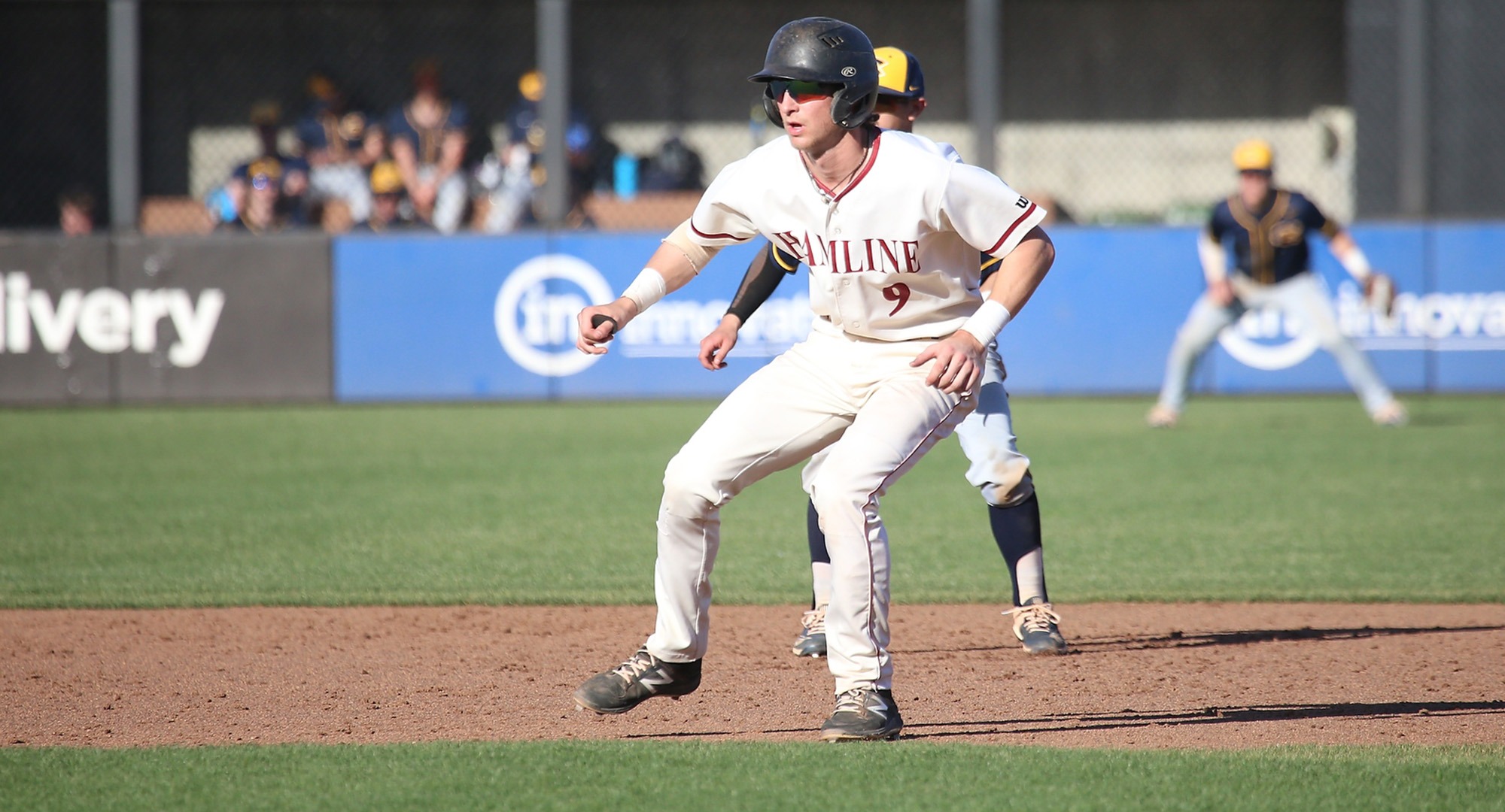 Baseball Splits With Macalester - Hamline University Athletics