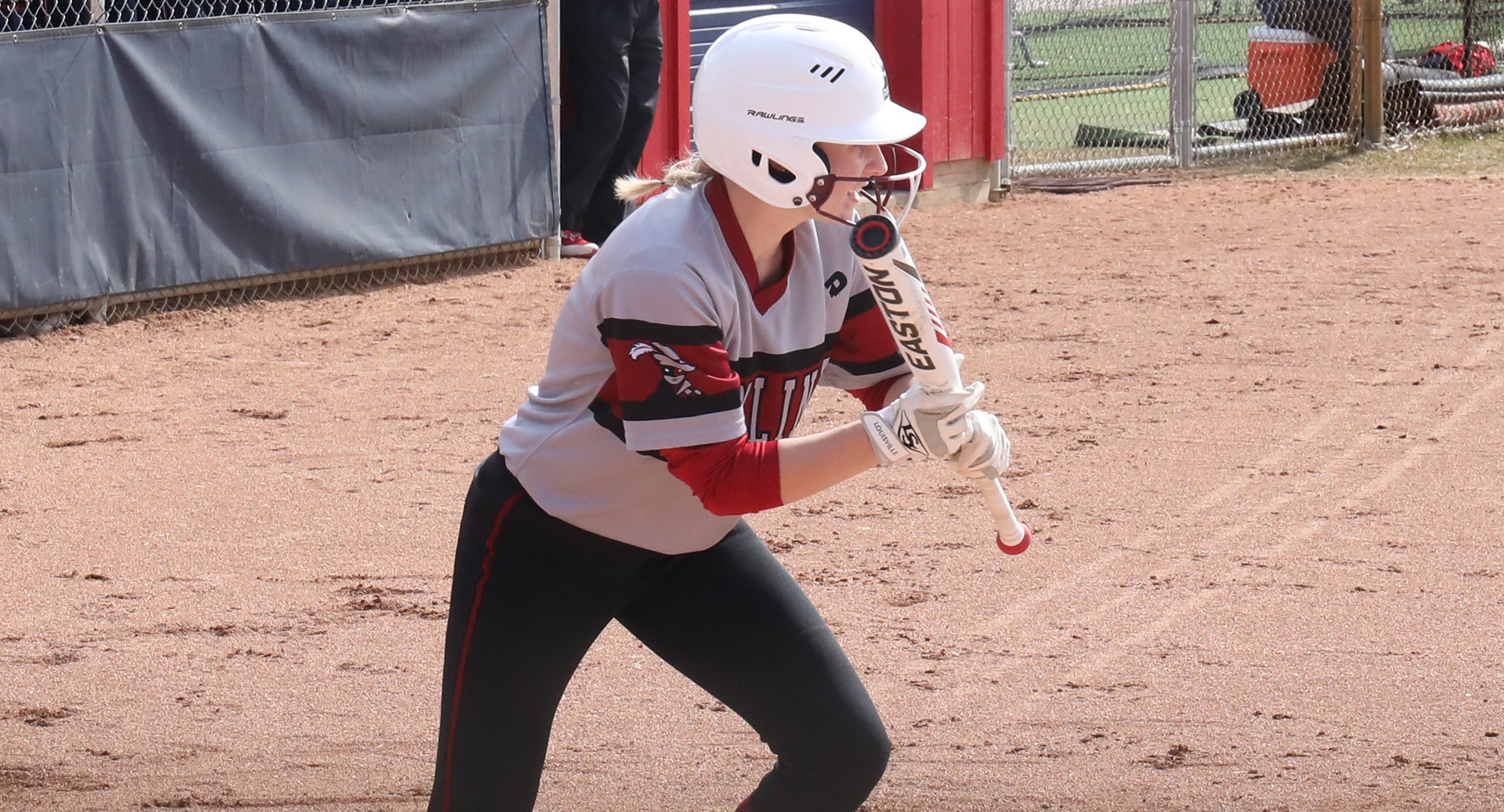 Softball Drops Two One-Run Games at Macalester - Hamline University ...