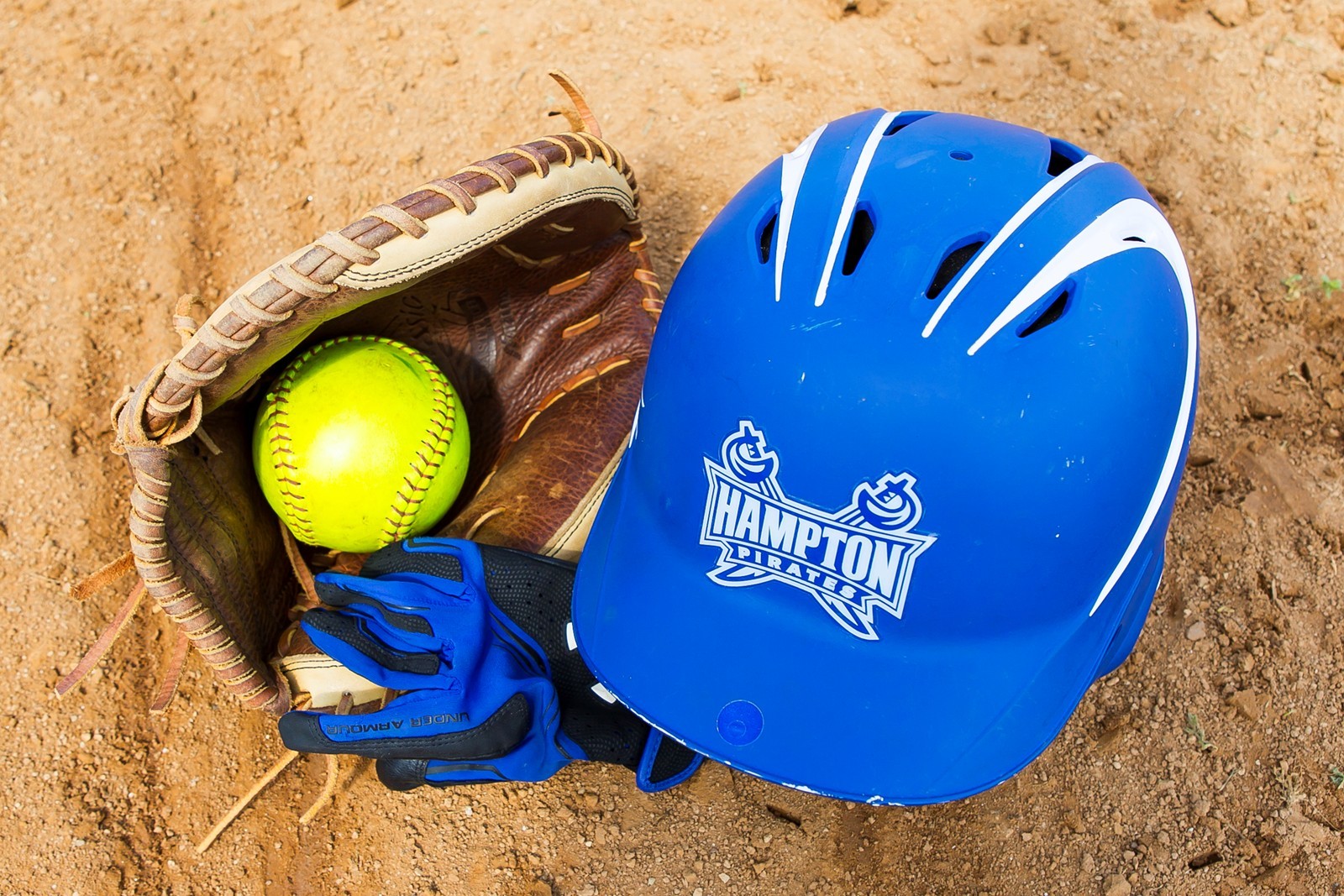 Taylor McCoy - Softball - Hampton University Athletics