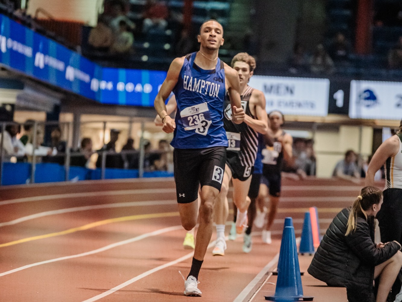 Leo Davis - Men's Track (Indoor/Outdoor) - Hampton University Athletics