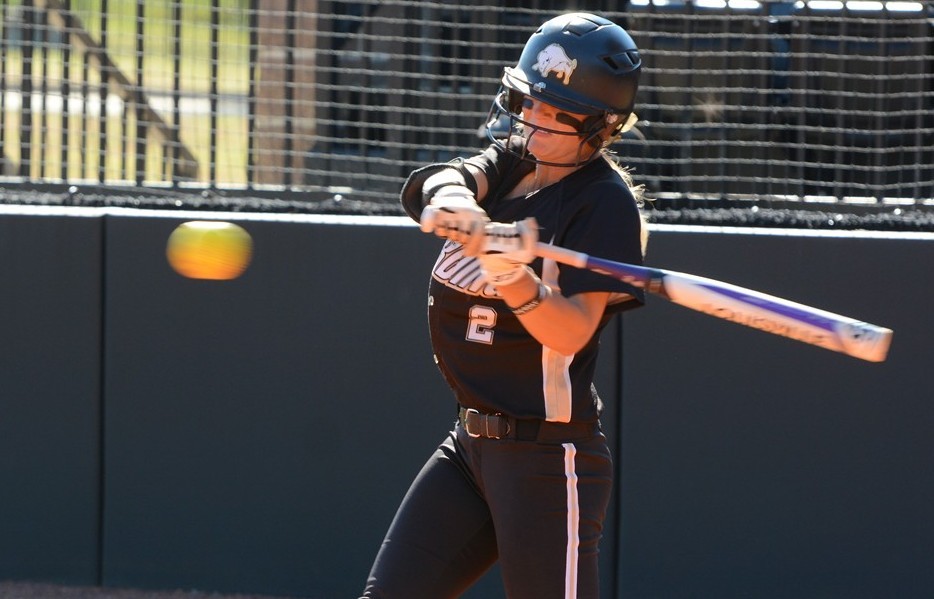 Marley Edwards - Softball - Harding University Athletics