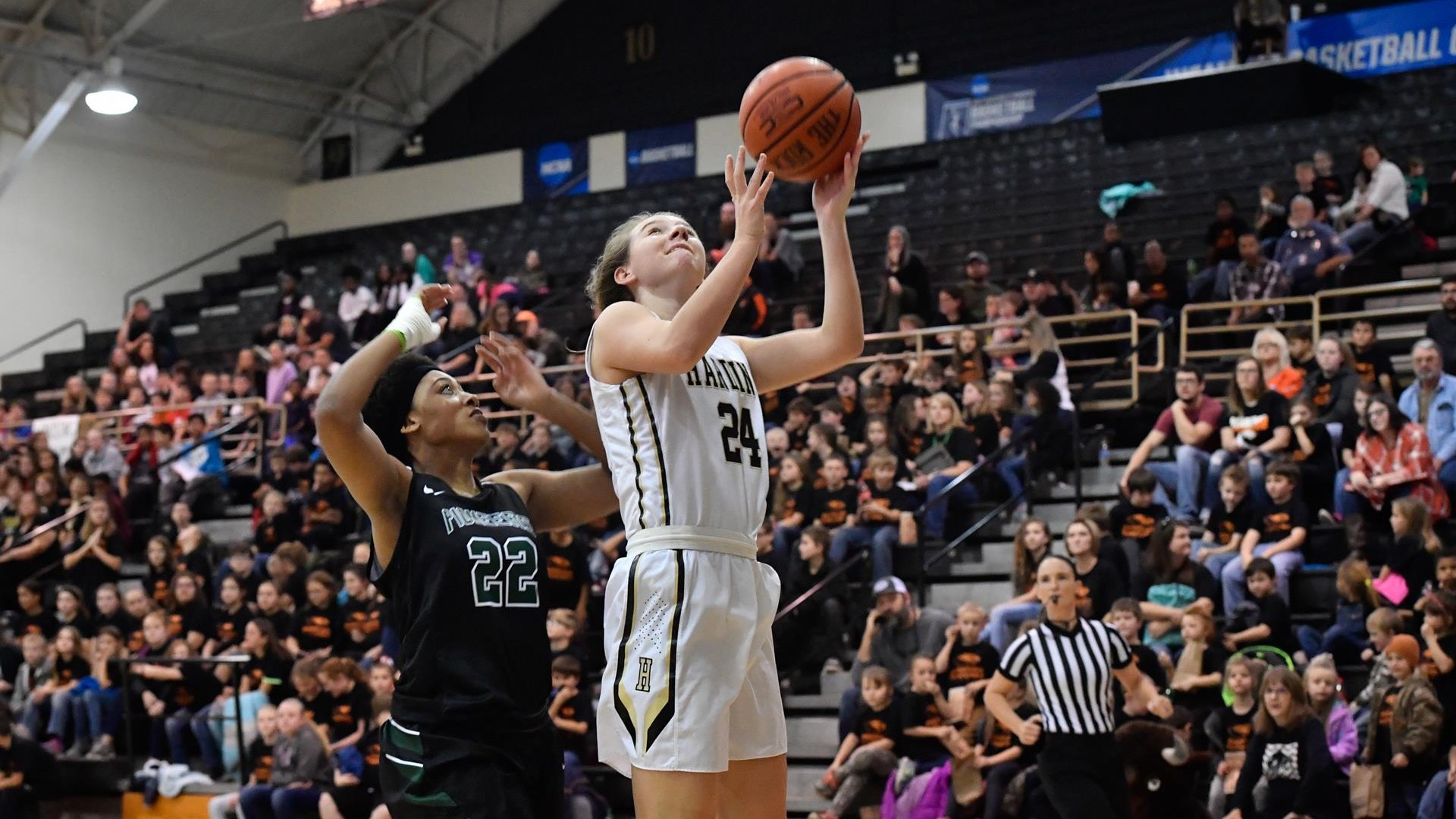 Amanda Kearney - Women's Basketball - Harding University Athletics