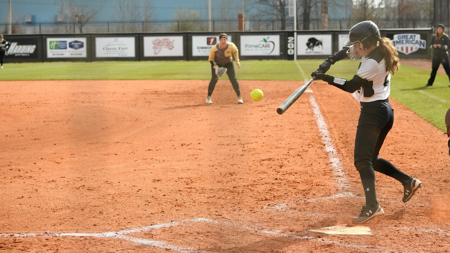 Lauren Bazan - Softball - Harding University Athletics