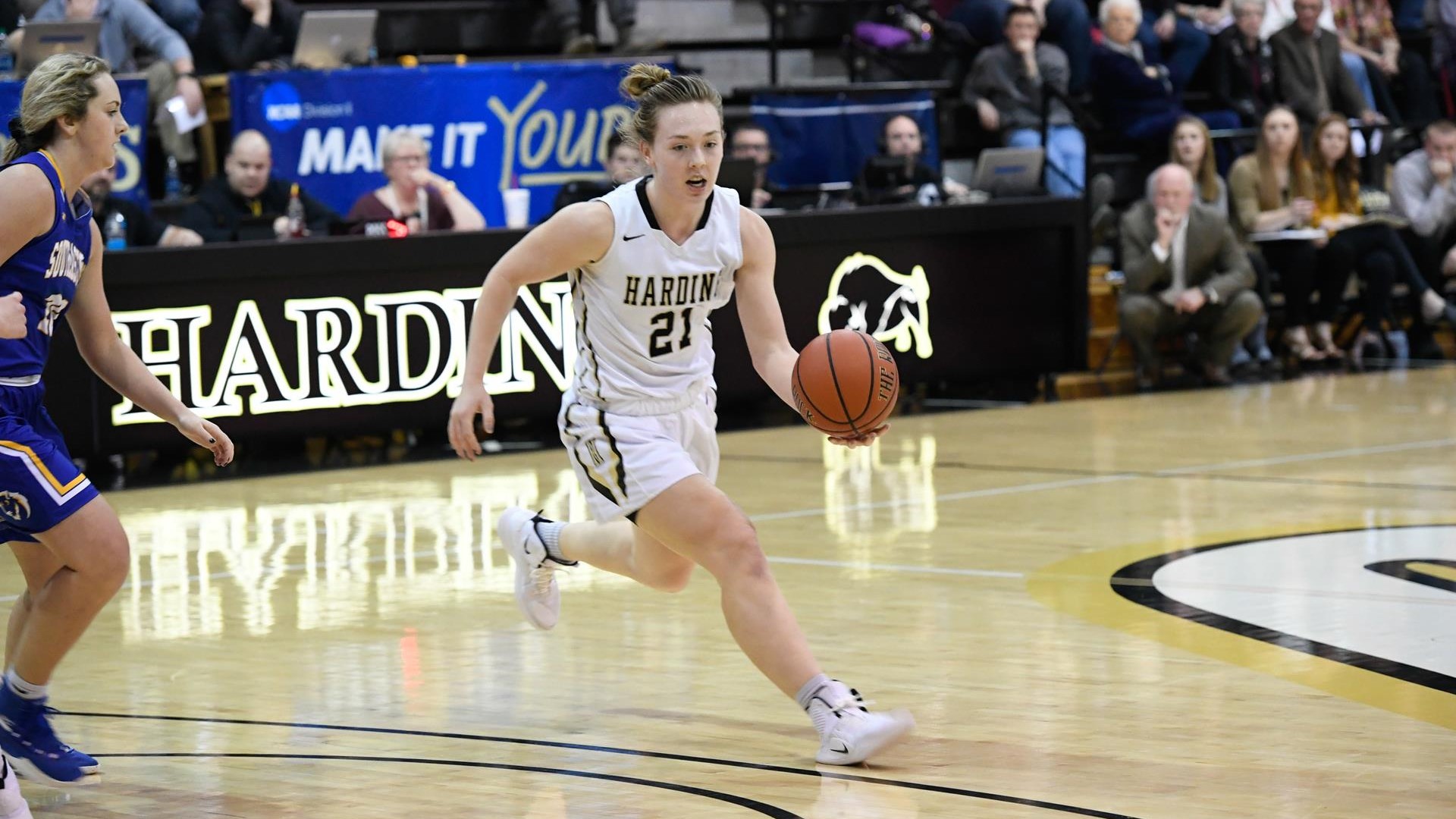 Brooke Bradley - Women's Basketball - Harding University Athletics