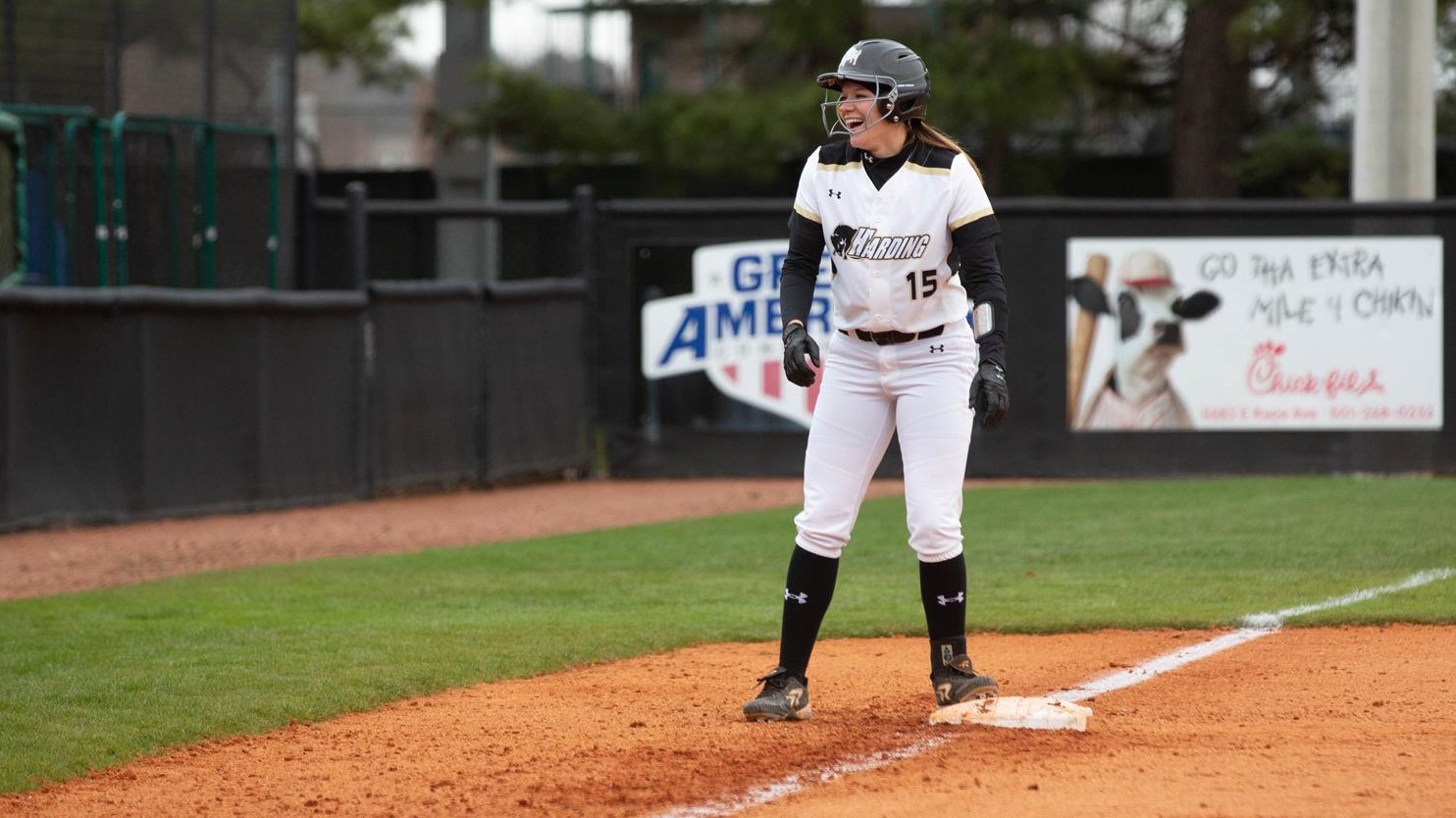 Softball Opens at Home with Two Wins - Harding University Athletics
