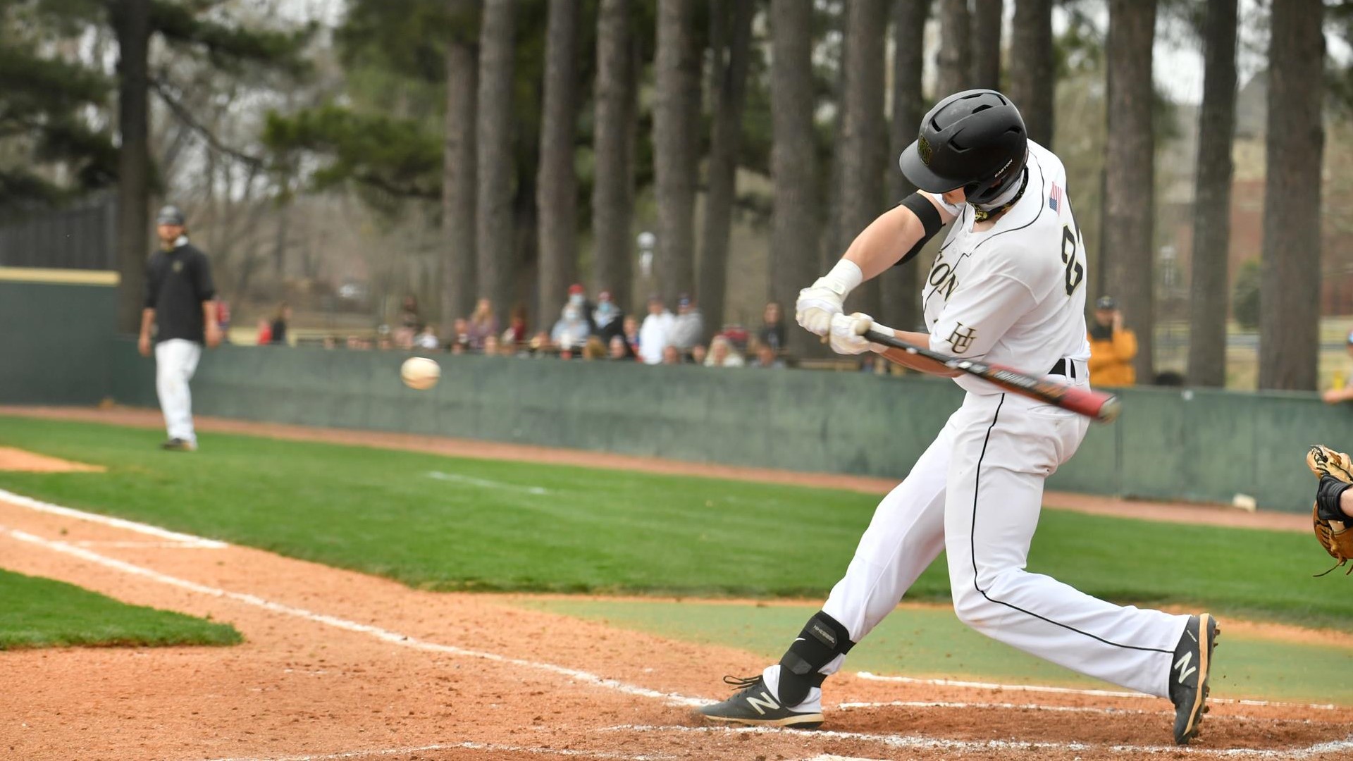 Harding Baseball Falls in High-Scoring Doubleheader - Harding ...