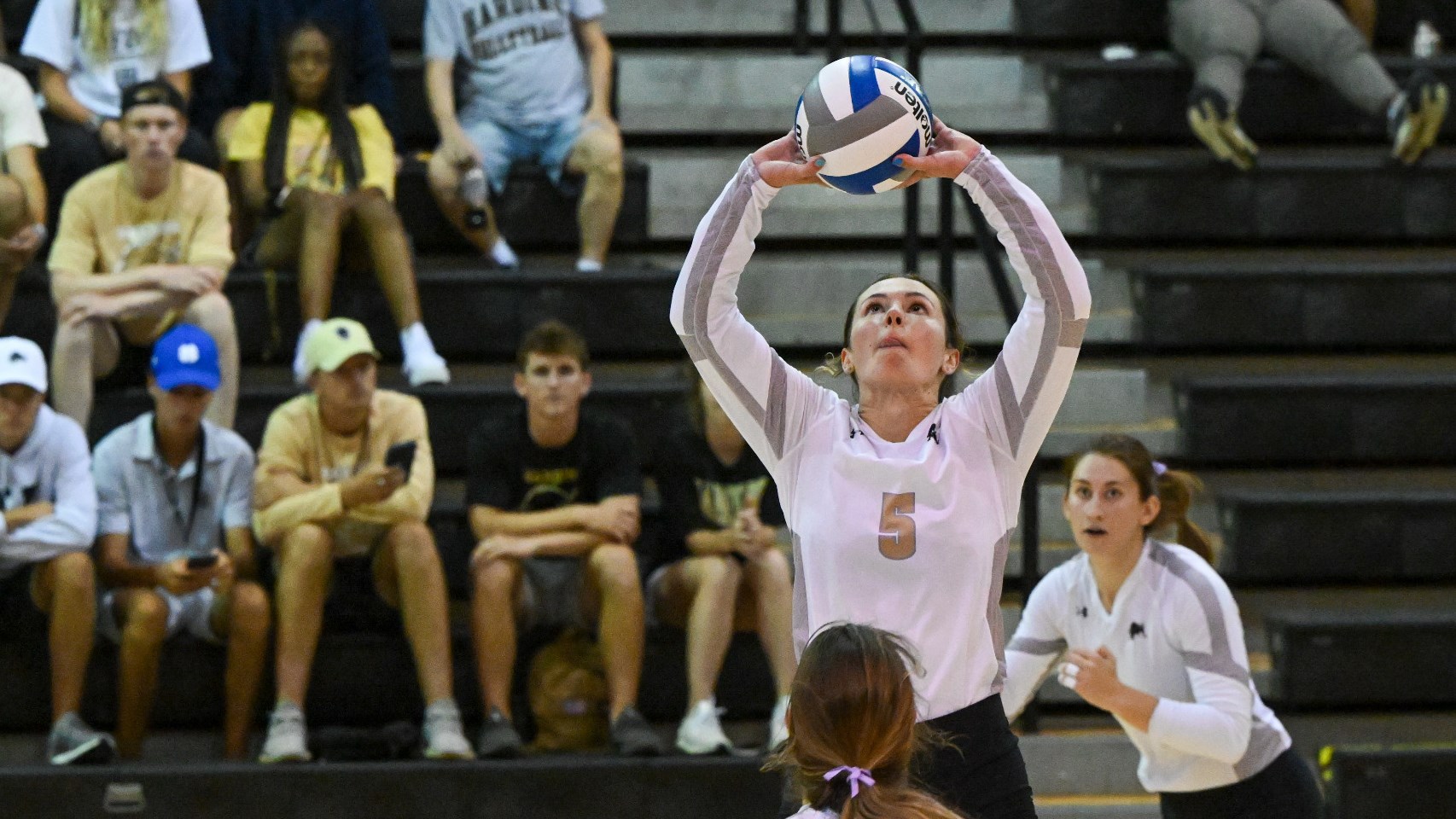 Volleyball Breaks Winning Streak Record Friday - Harding University ...